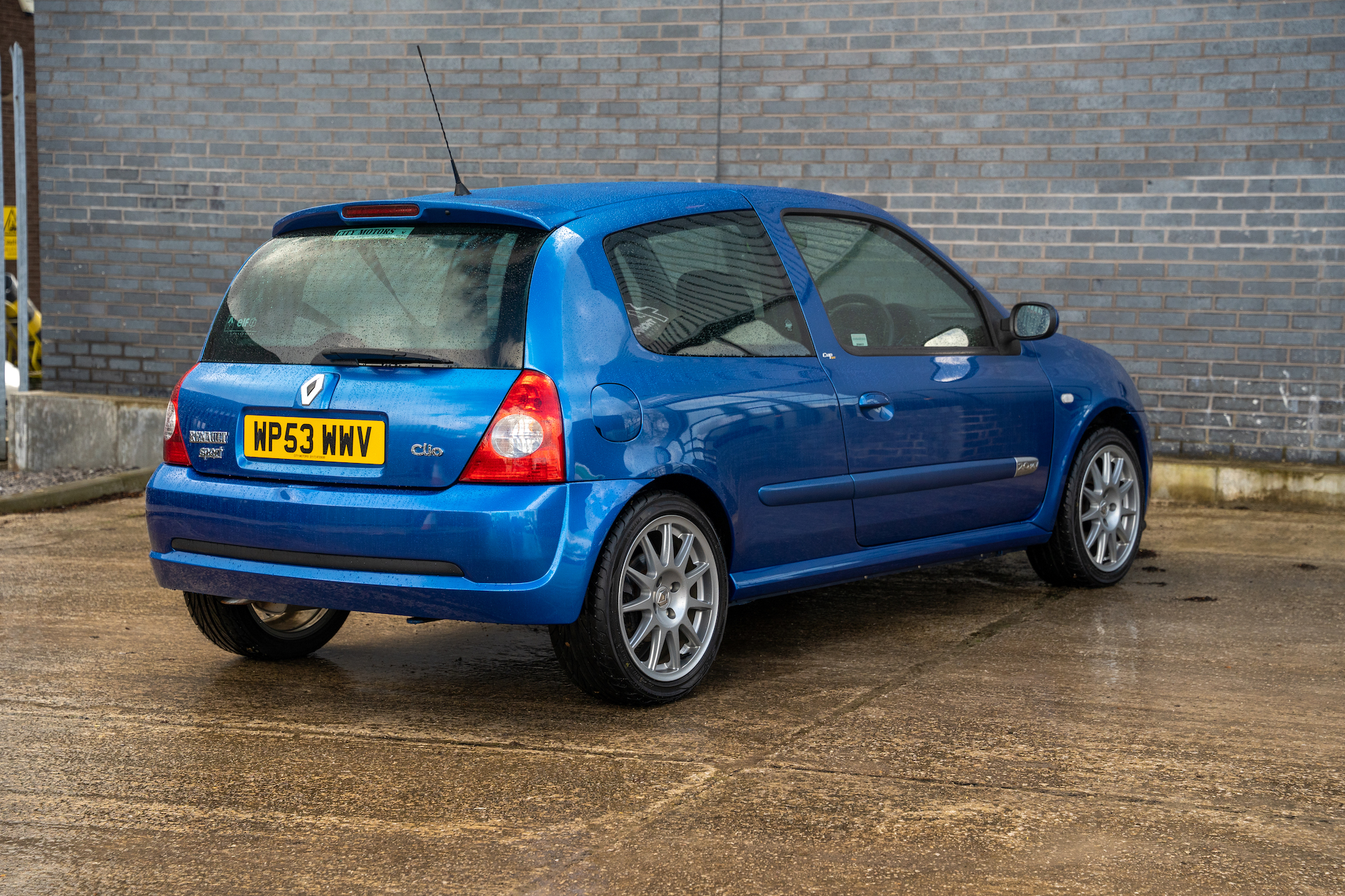 2004 RENAULTSPORT CLIO 172 CUP - 26,473 MILES