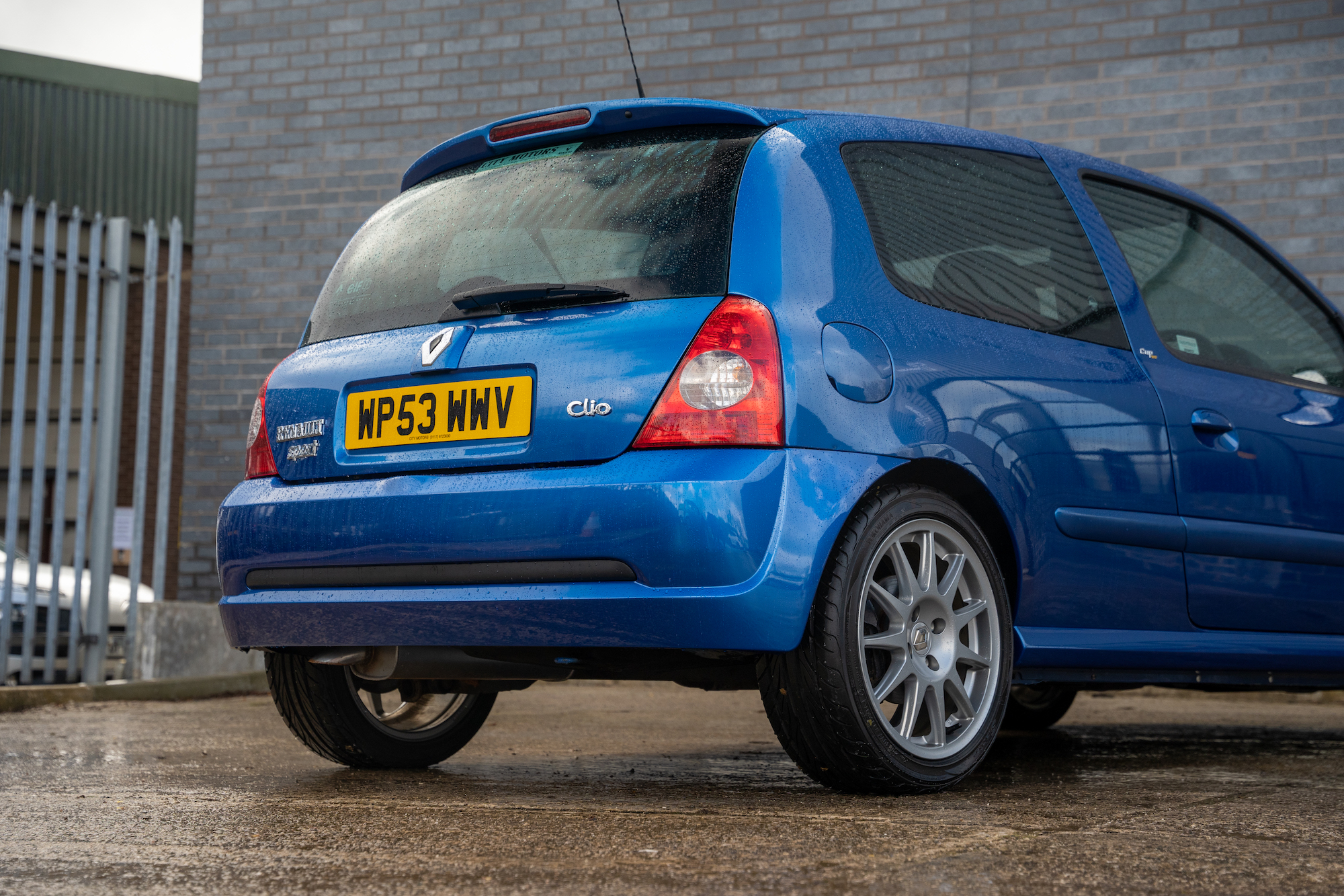2004 RENAULTSPORT CLIO 172 CUP - 26,473 MILES