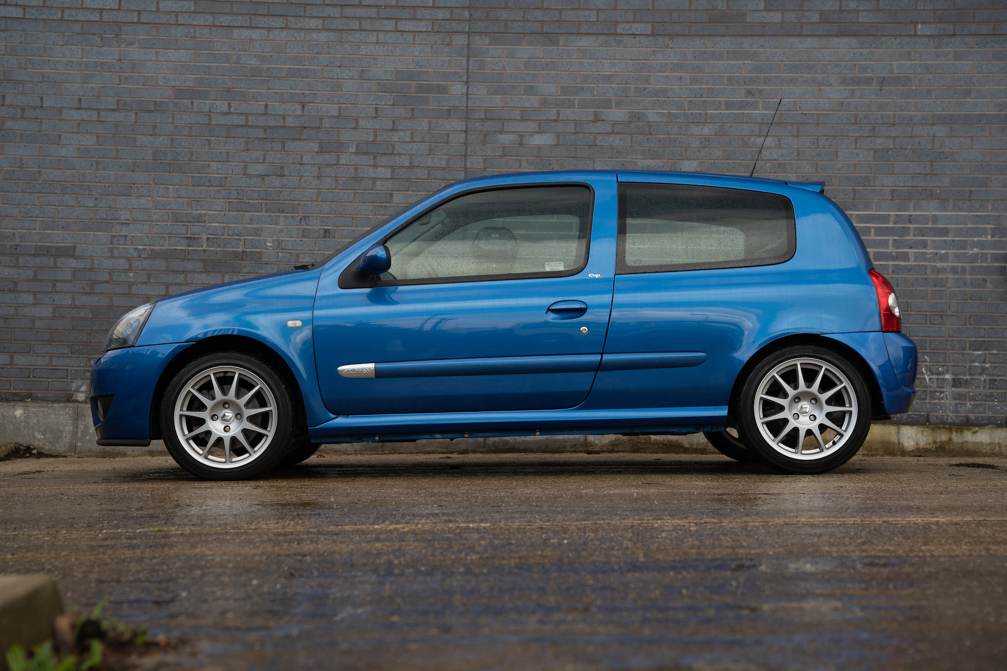 2004 RENAULTSPORT CLIO 172 CUP - 26,473 MILES