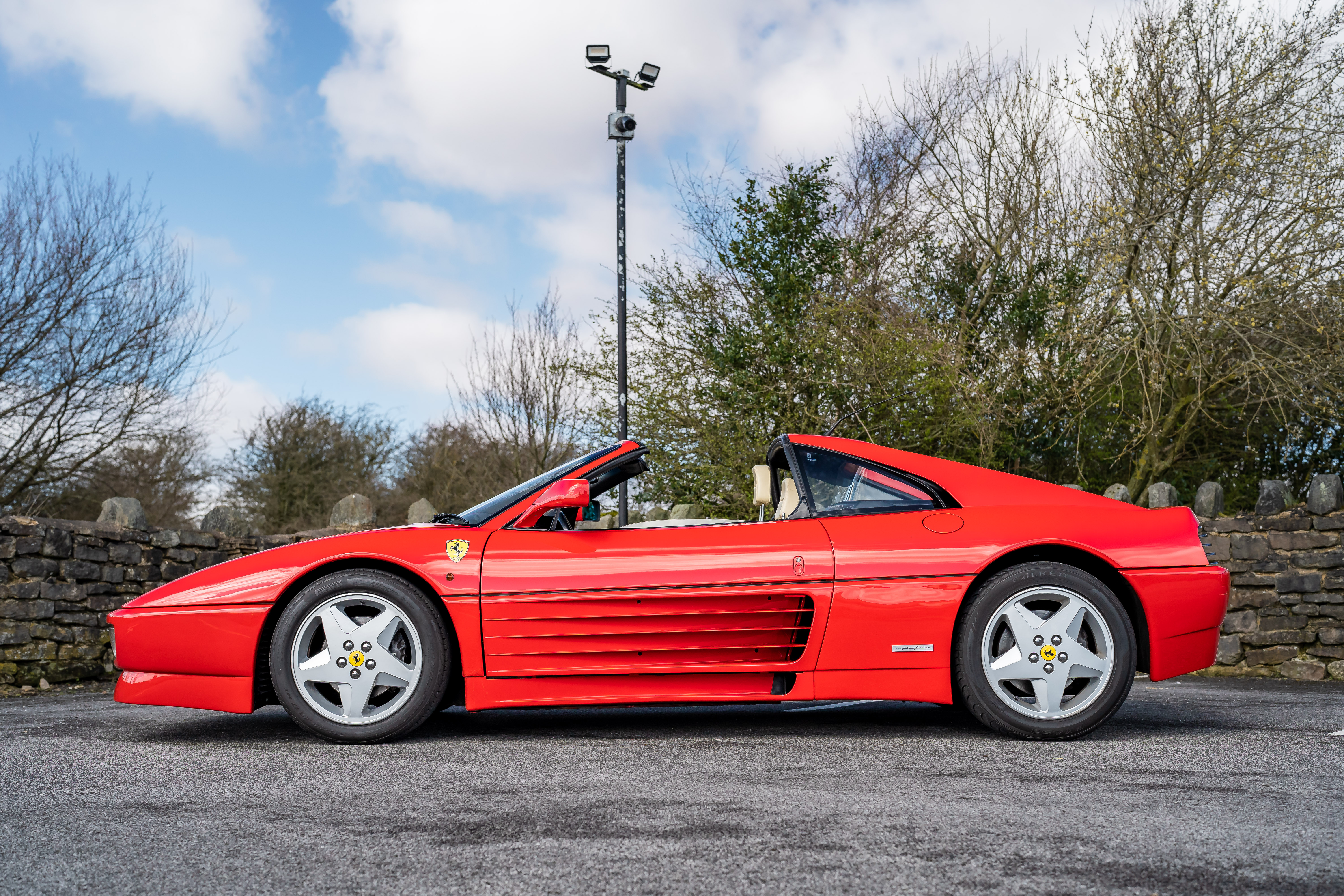 1990 FERRARI 348 TS