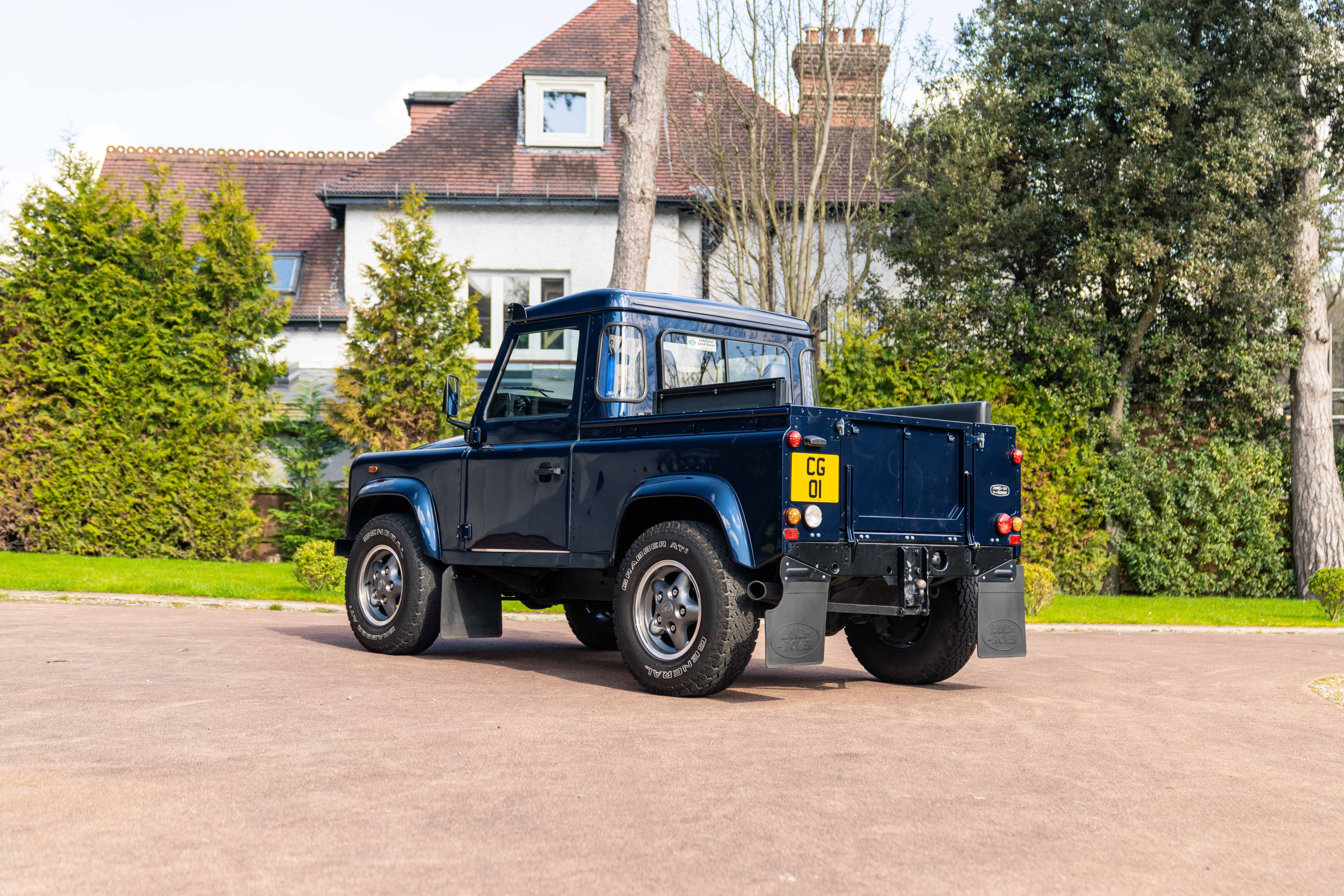 2003 LAND ROVER DEFENDER 90 TD5 PICK UP