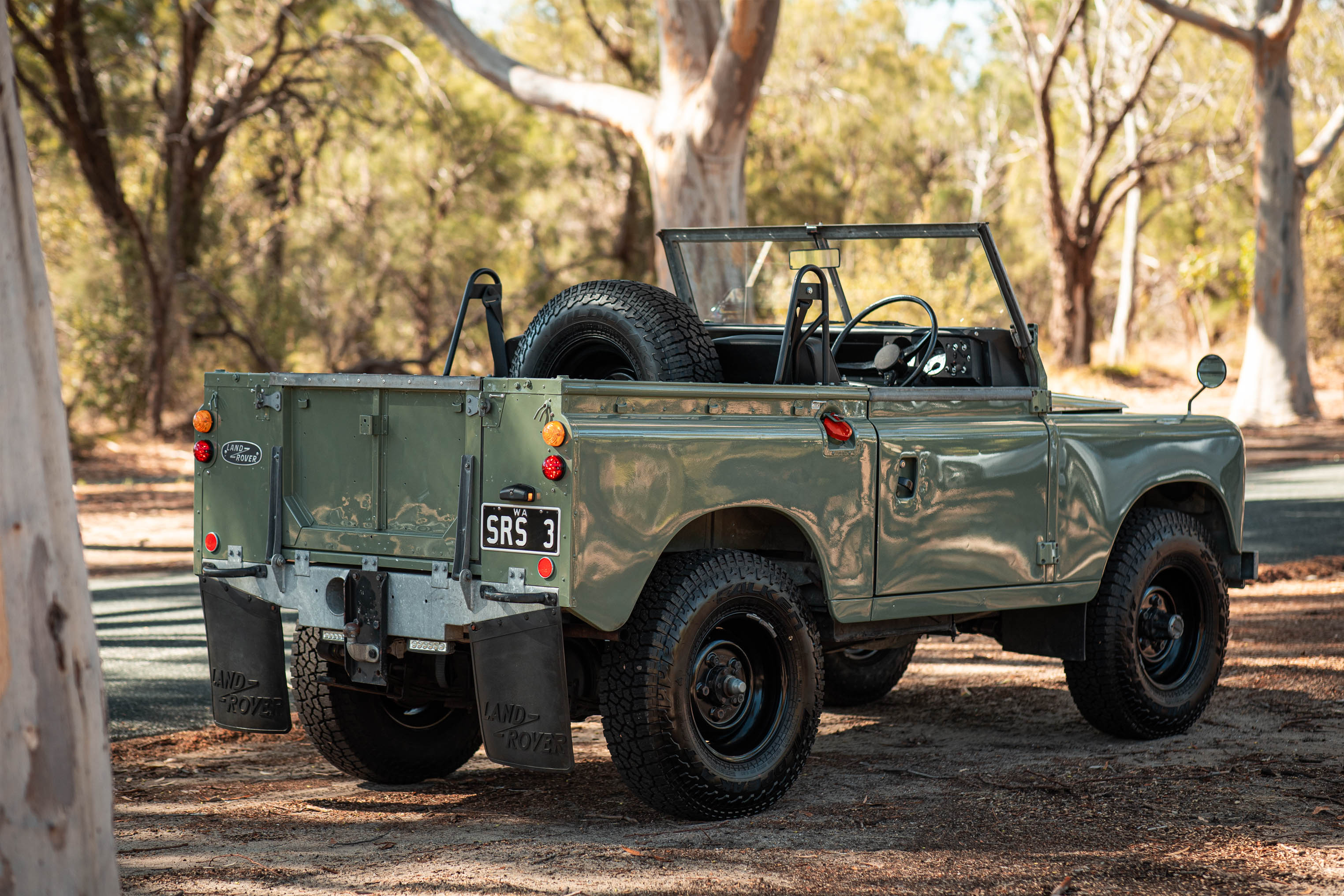 1972 LAND ROVER SERIES III 88”