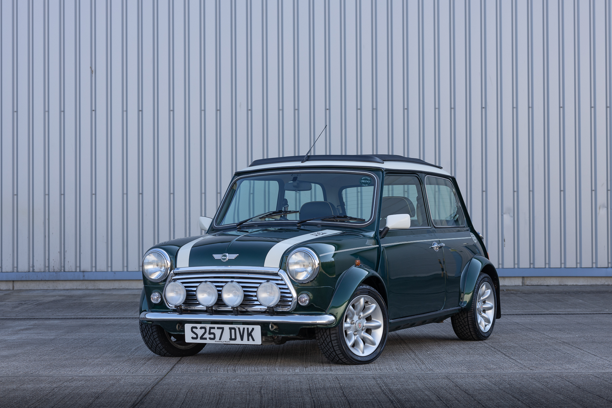 1999 ROVER MINI COOPER SPORTSPACK - 7,045 MILES