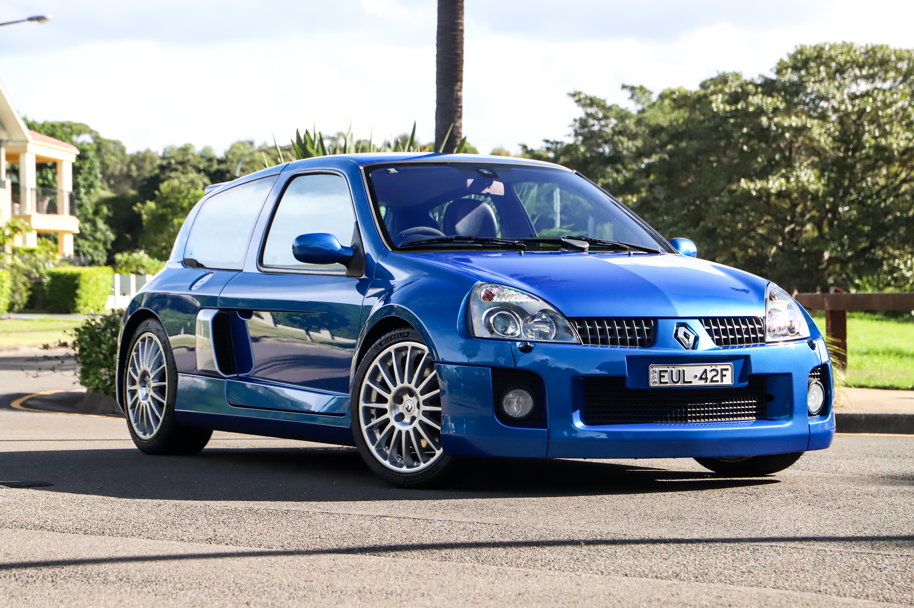 2004 RENAULT CLIO V6 PHASE 2