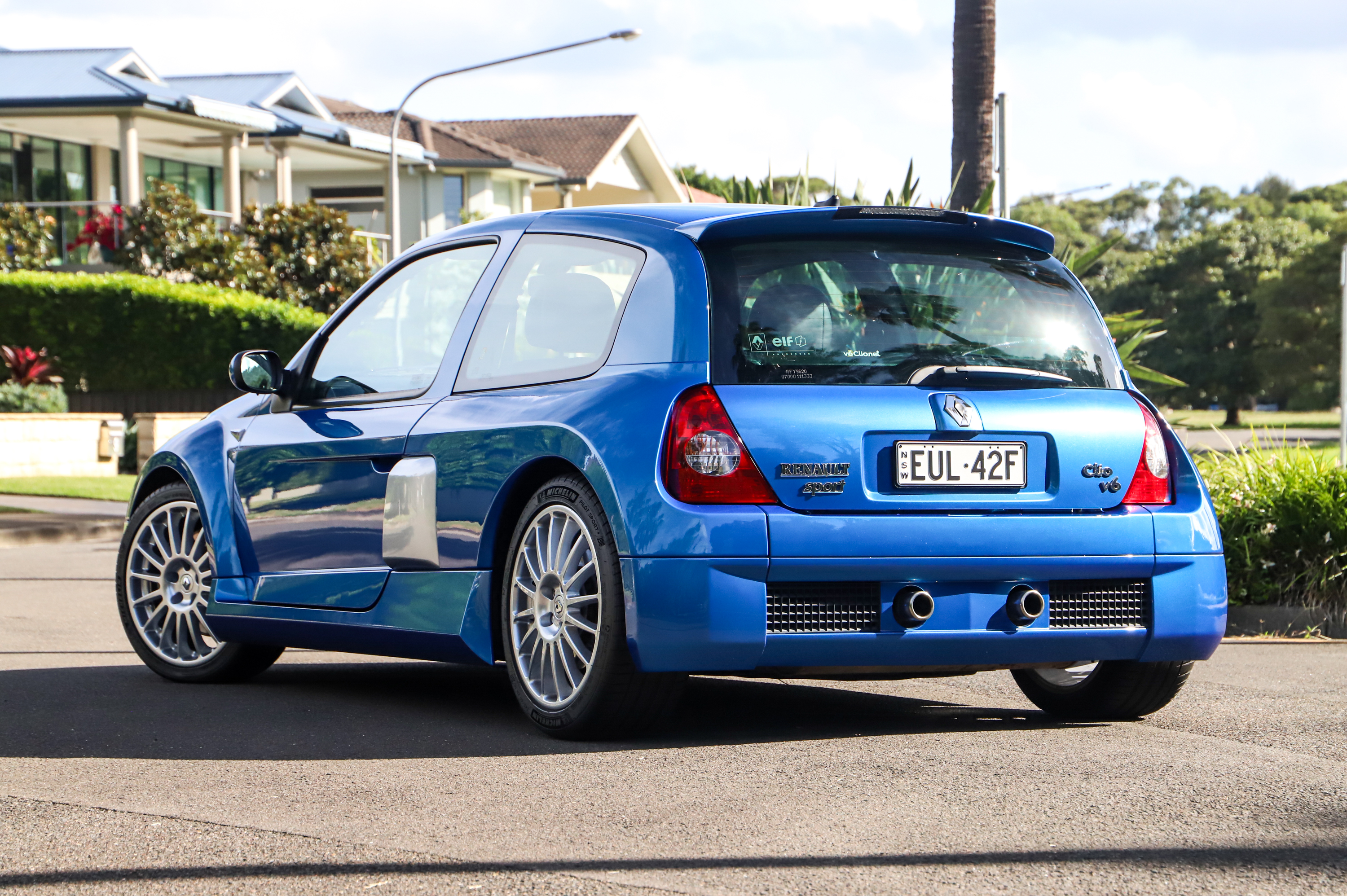 2004 RENAULT CLIO V6 PHASE 2