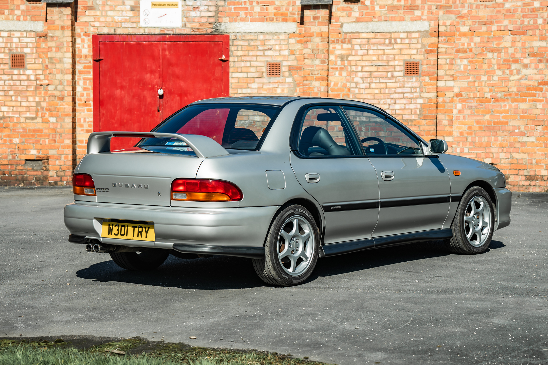 2000 SUBARU IMPREZA TURBO 2000 - 26,700 MILES