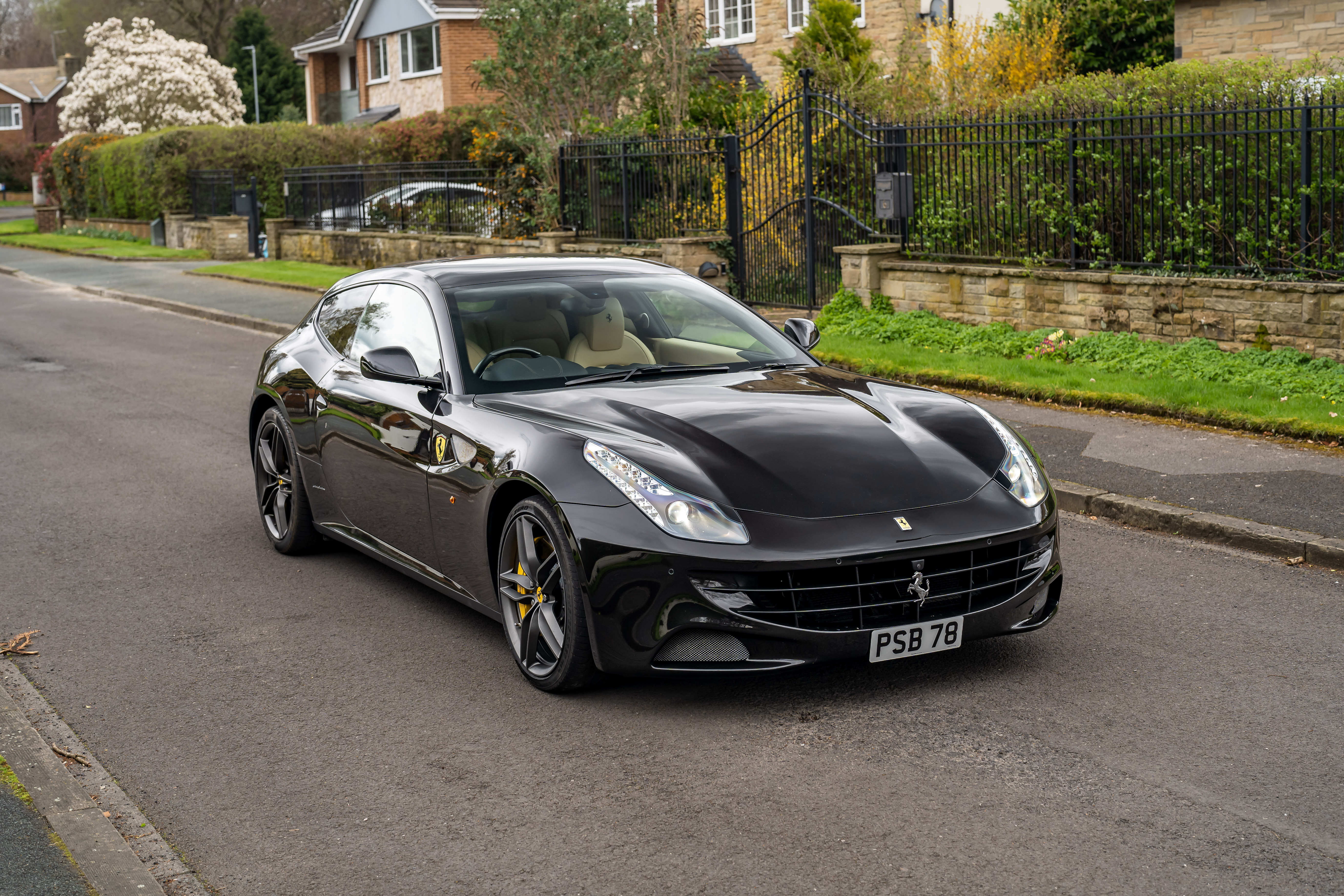 2016 FERRARI FF