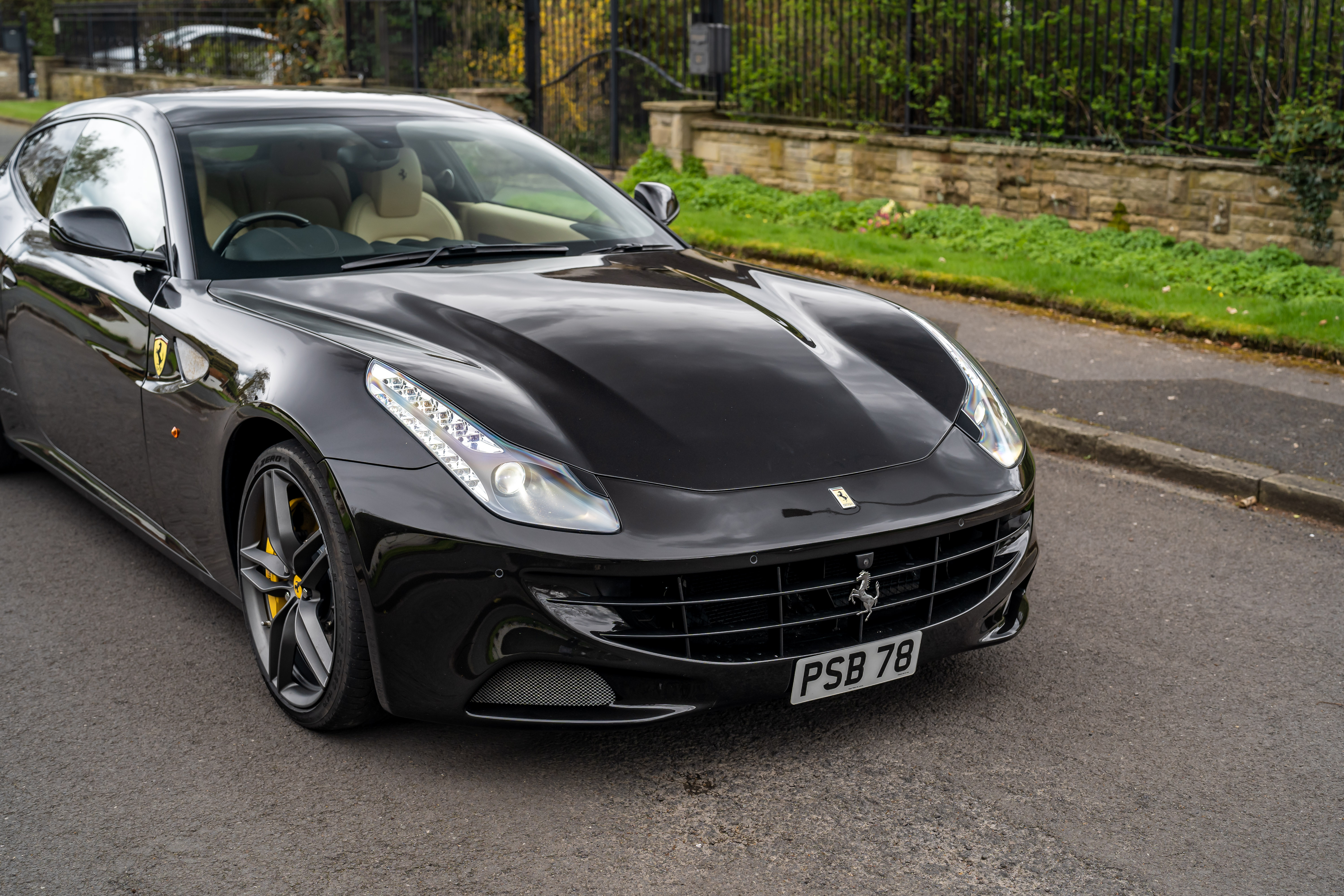 2016 FERRARI FF