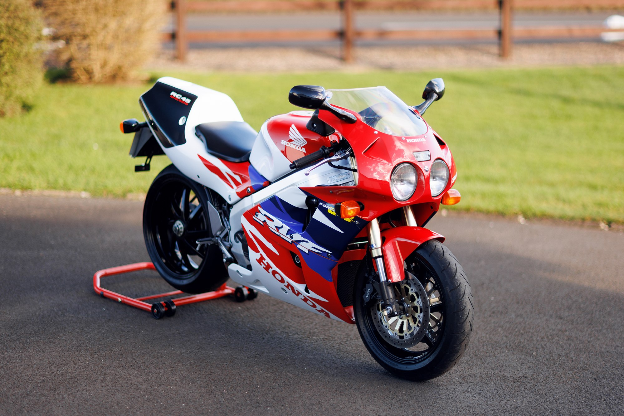 1999 HONDA RVF750 RC45