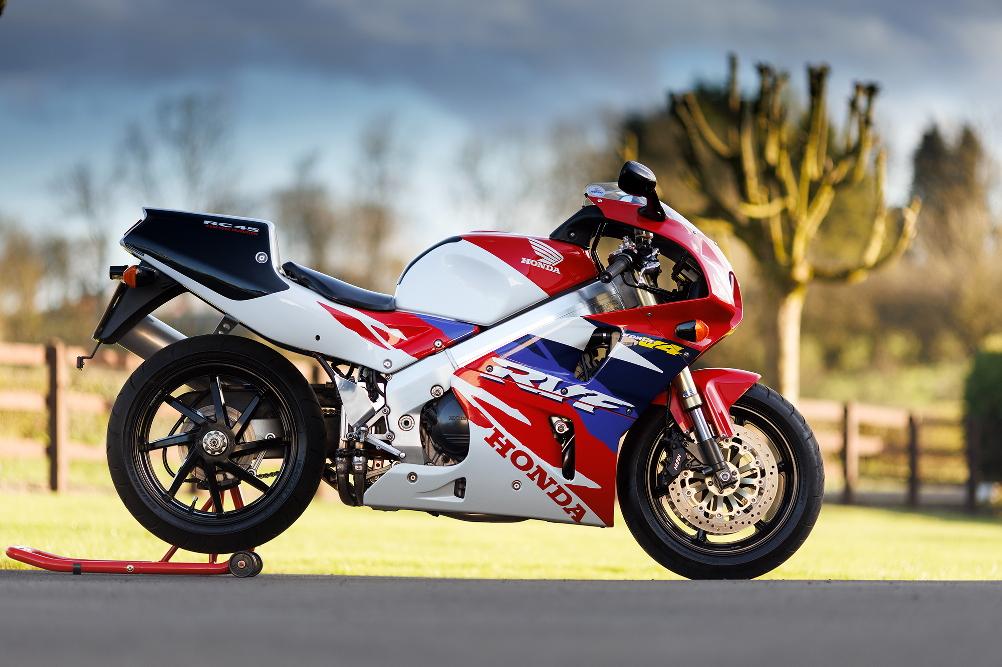 1999 HONDA RVF750 RC45