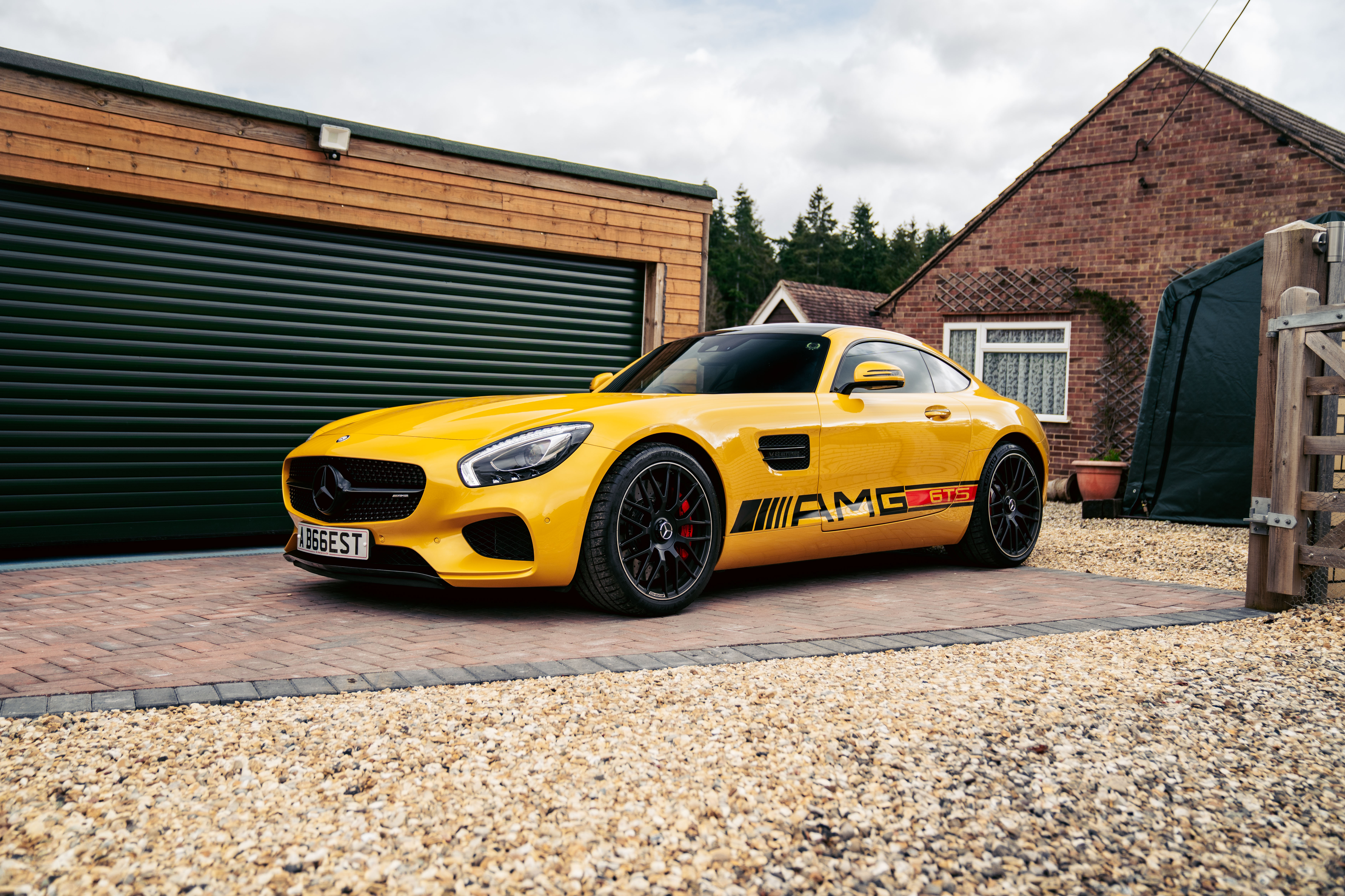 2017 MERCEDES-AMG GT S PREMIUM