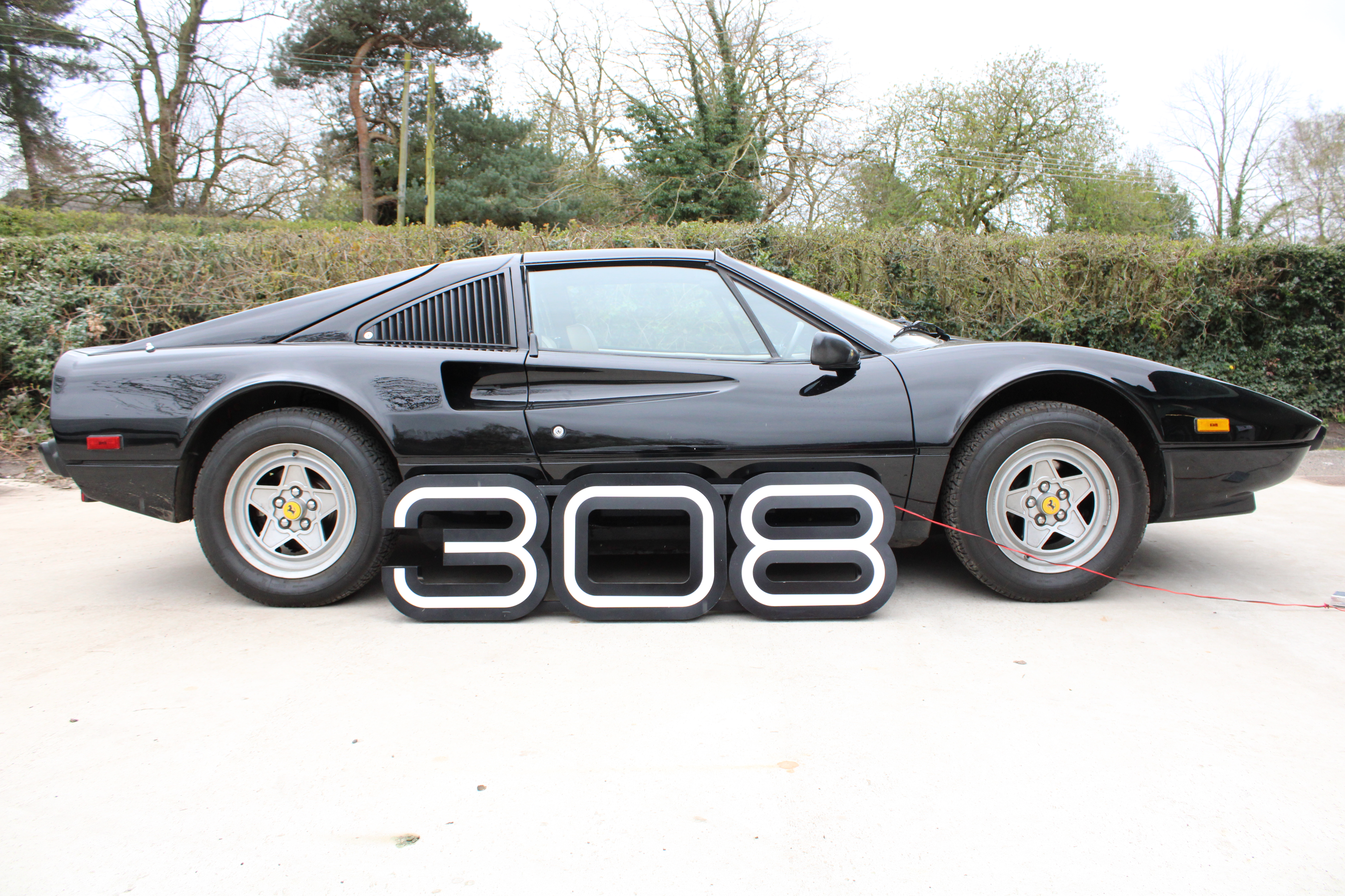 FERRARI 308 ILLUMINATED SIGN
