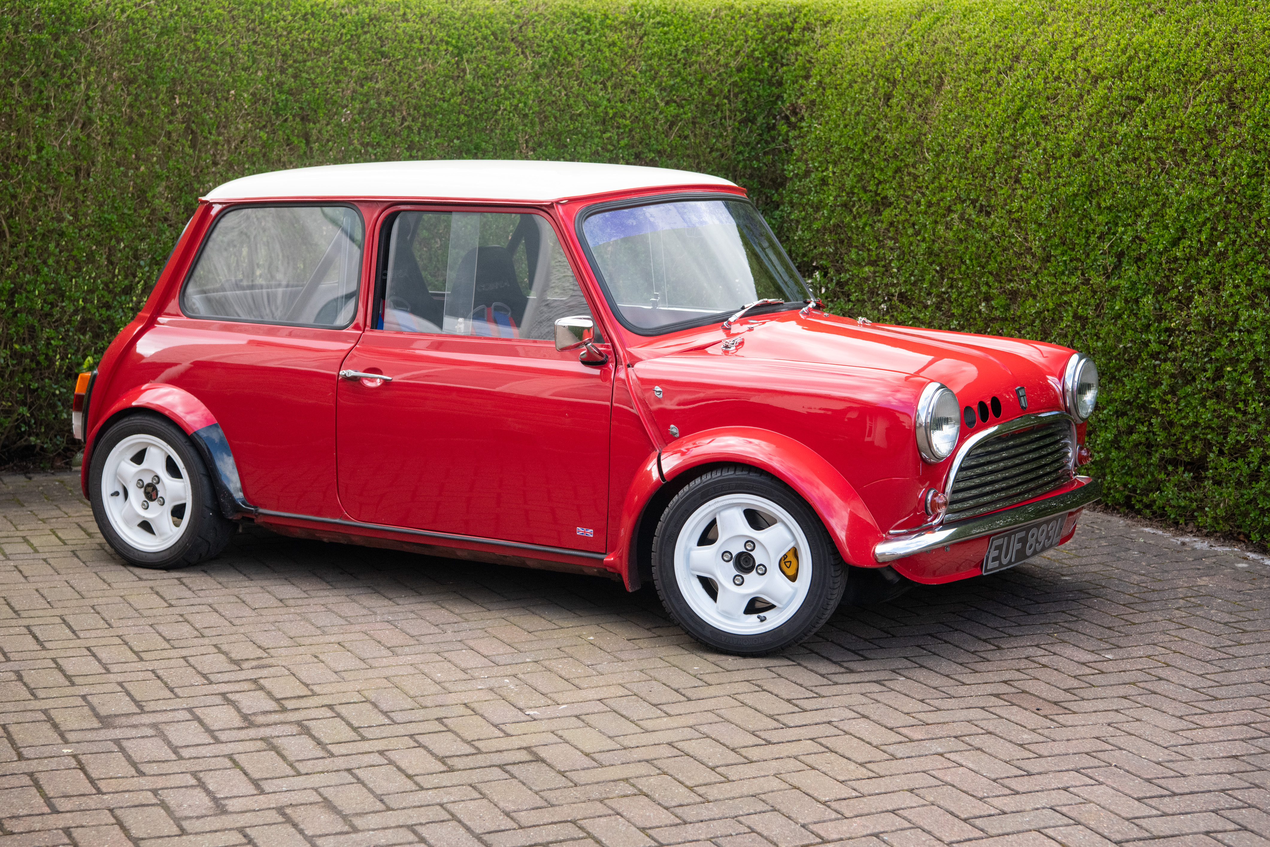 1972 MORRIS MINI-MINOR – HONDA VTEC ENGINE