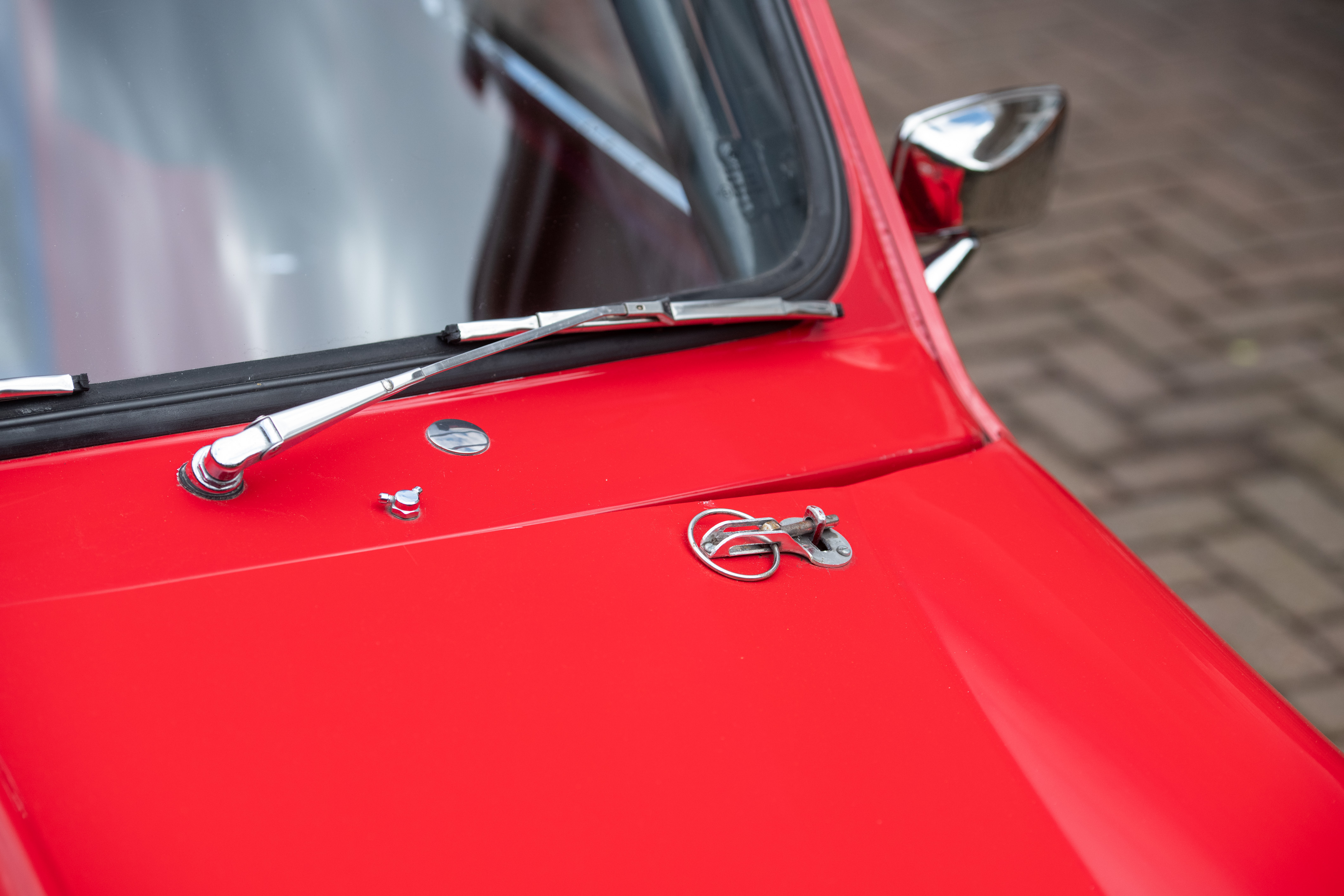 1972 MORRIS MINI-MINOR – HONDA VTEC ENGINE