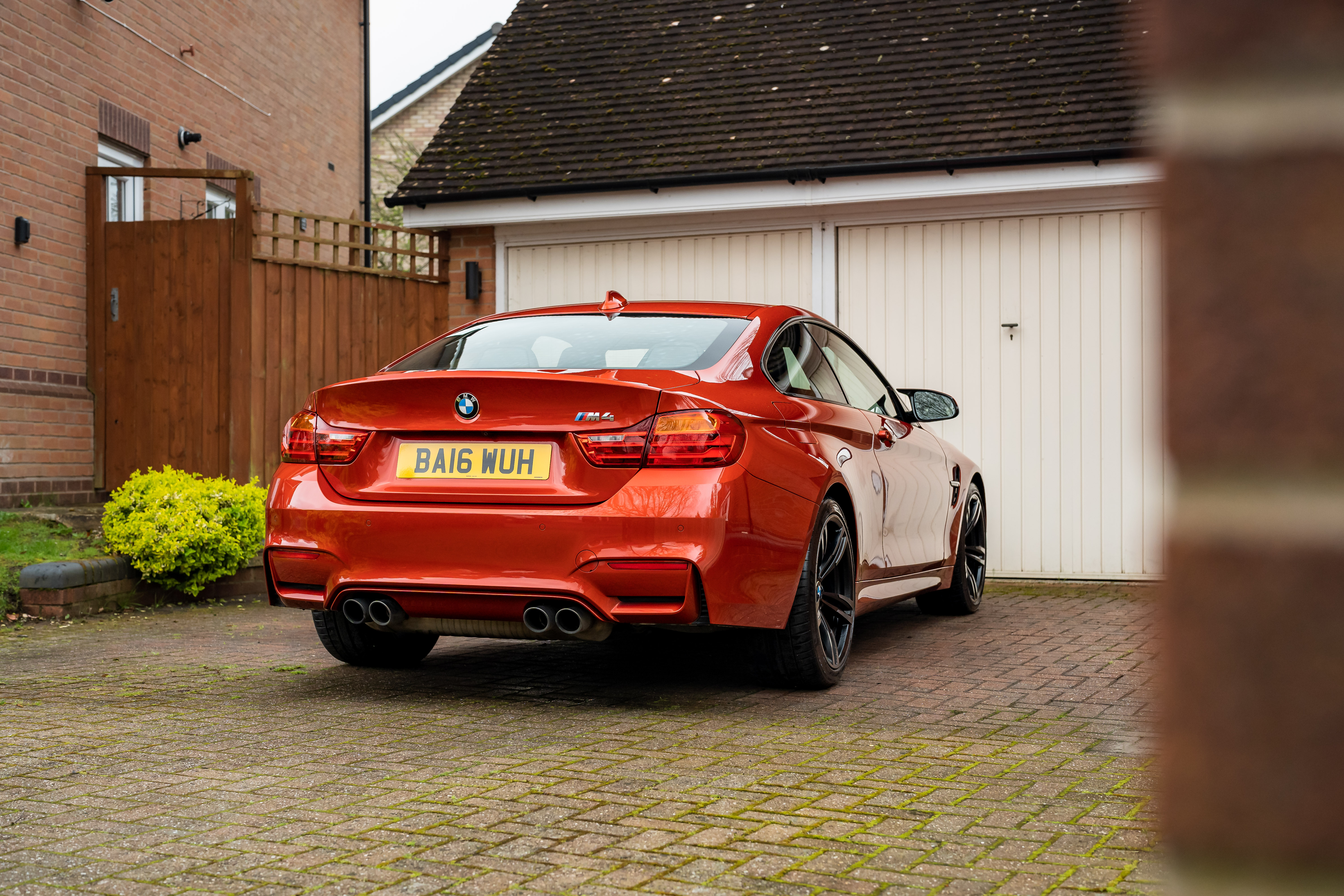 2016 BMW (F82) M4