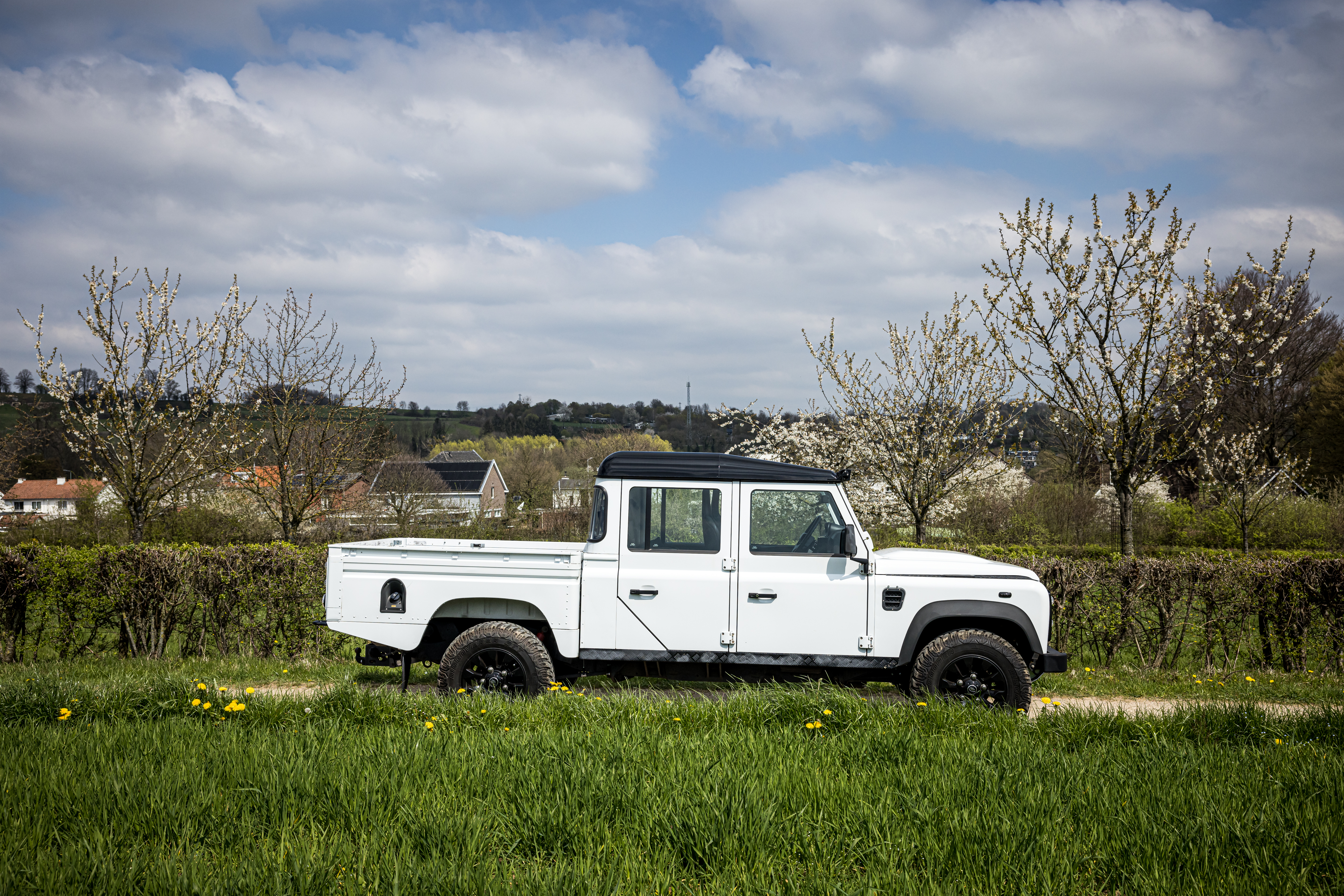 2014 LAND ROVER DEFENDER 130 DOUBLE CAB PICK UP for sale by auction in ...