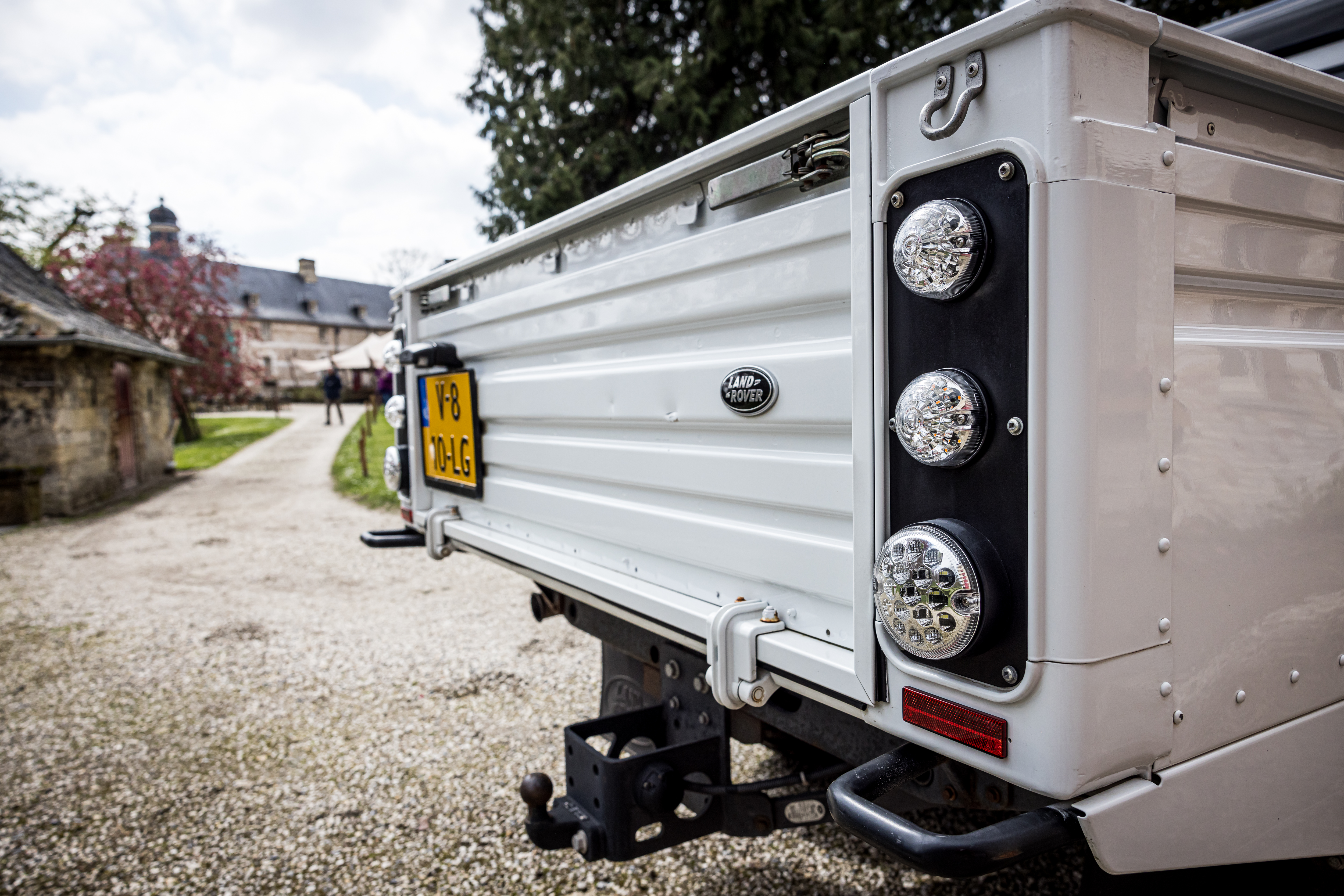 2014 LAND ROVER DEFENDER 130 DOUBLE CAB PICK UP