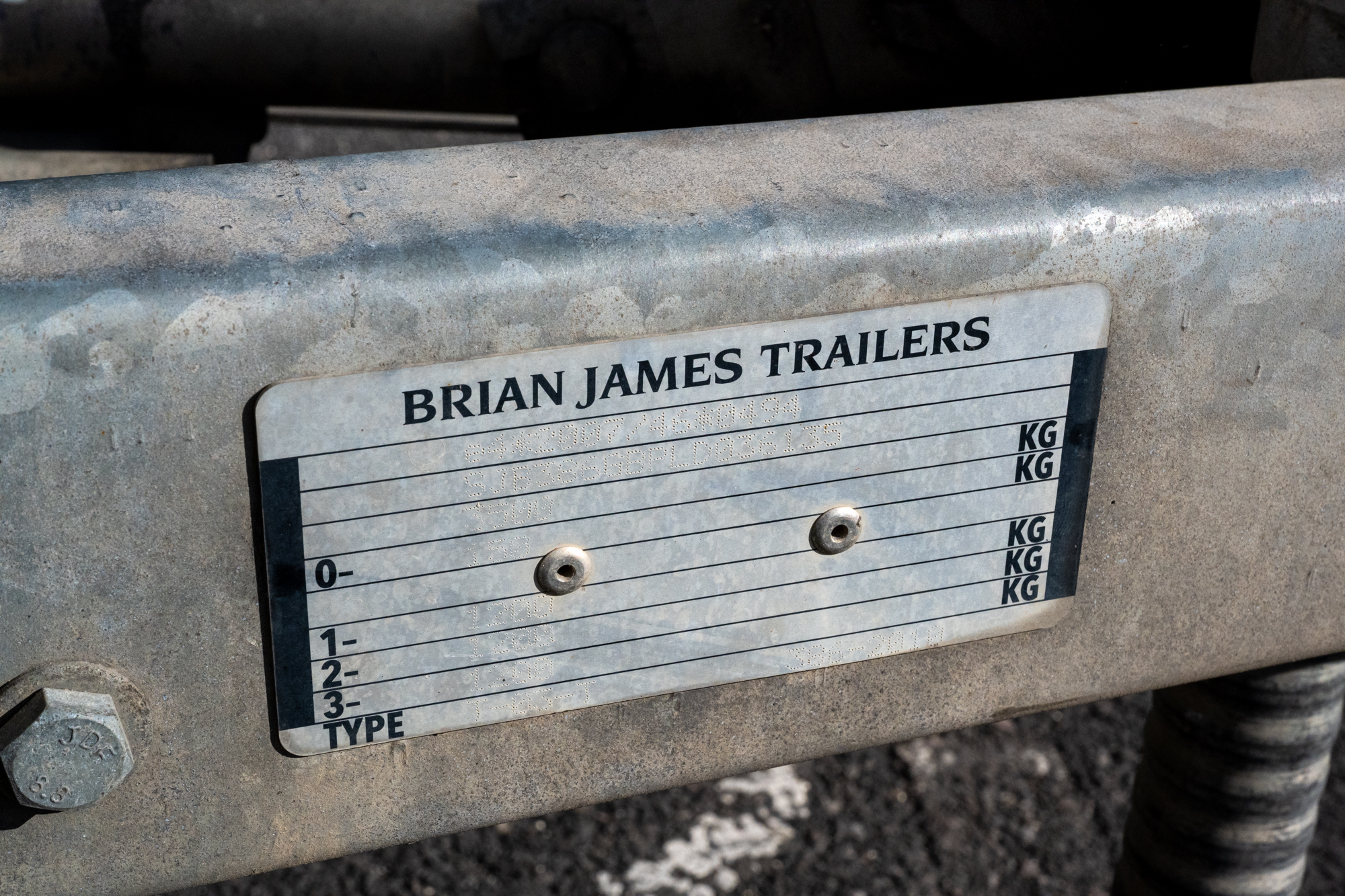 BRIAN JAMES TRAILERS RACE TRANSPORTER 6 - VAT Q