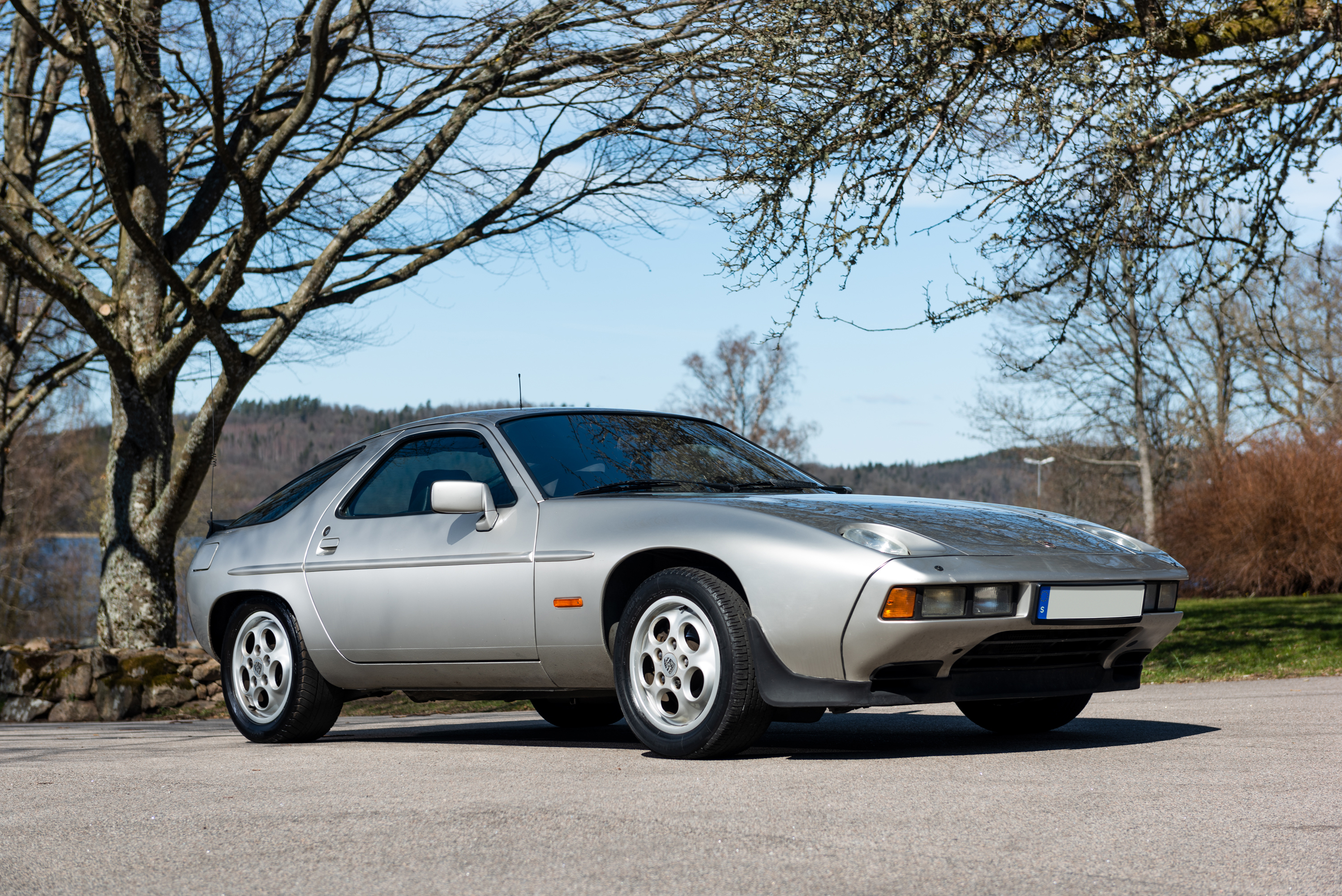 1984 PORSCHE 928 S