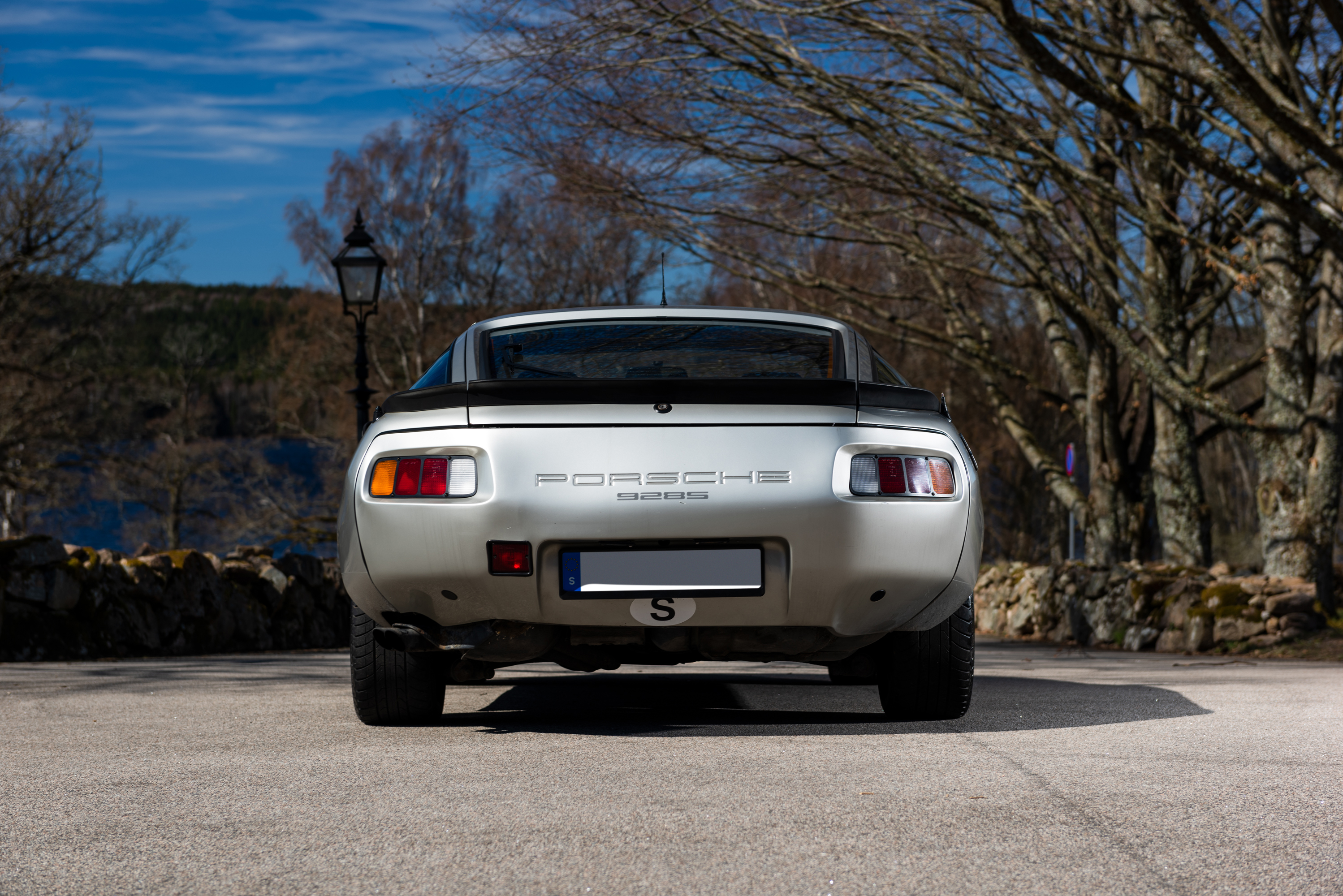 1984 PORSCHE 928 S