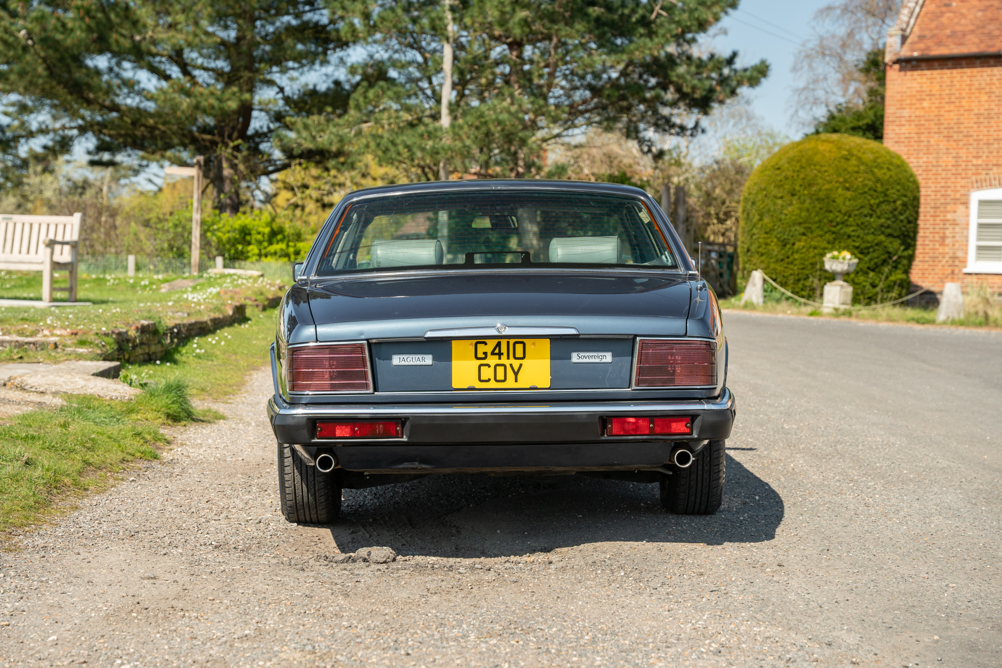 1990 JAGUAR XJ SOVEREIGN 4.0 for sale by auction in Chichester, West ...