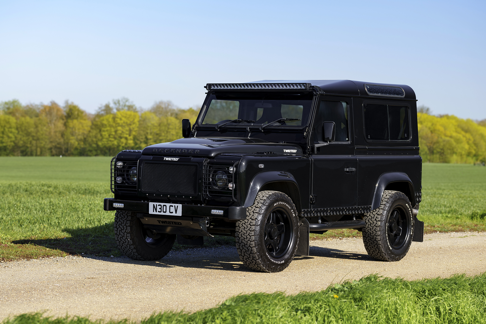 2012 LAND ROVER DEFENDER 90 XS 'TWISTED'