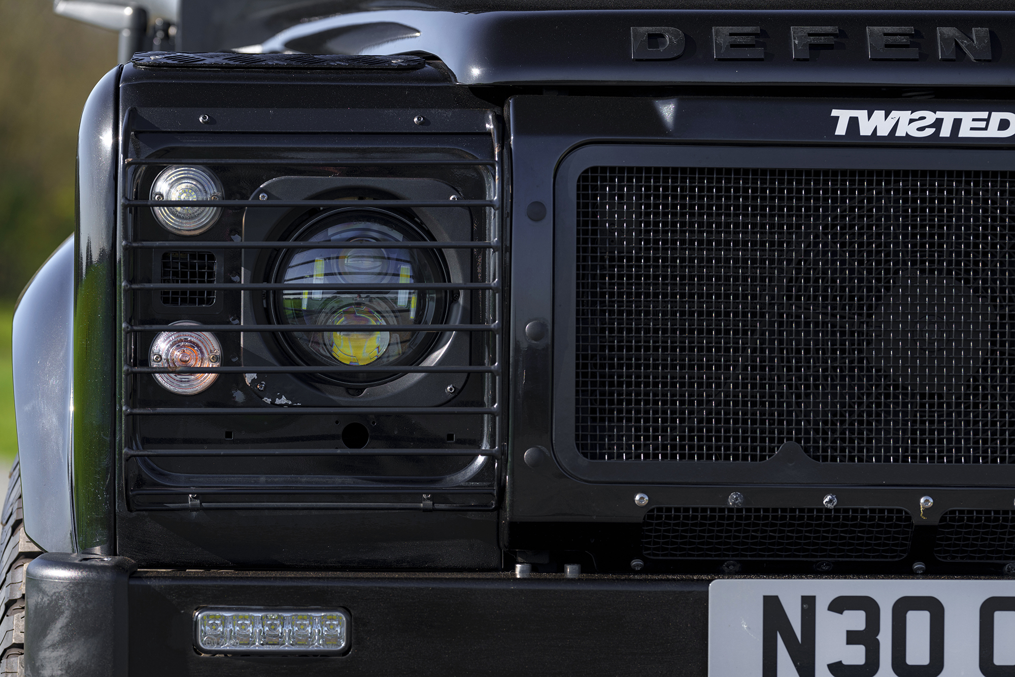 2012 LAND ROVER DEFENDER 90 XS 'TWISTED'