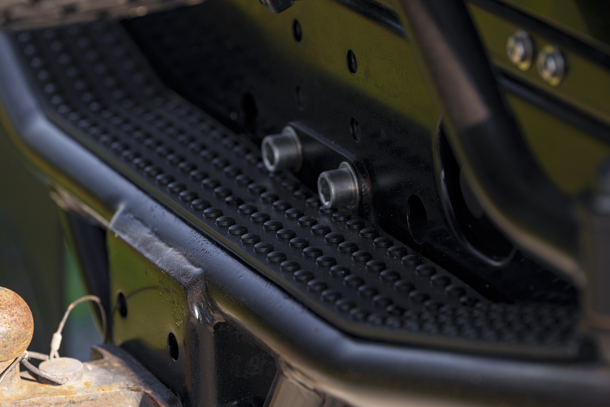 2012 LAND ROVER DEFENDER 90 XS 'TWISTED'