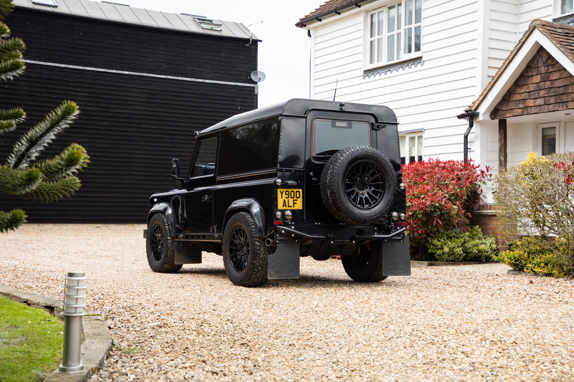 2013 LAND ROVER DEFENDER 90 - BOWLER