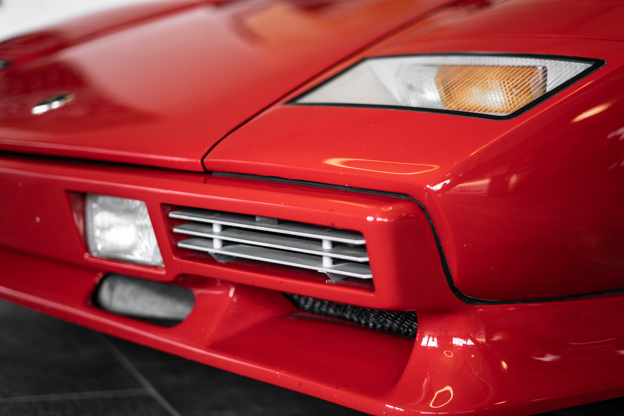 1988 LAMBORGHINI COUNTACH LP5000 QV