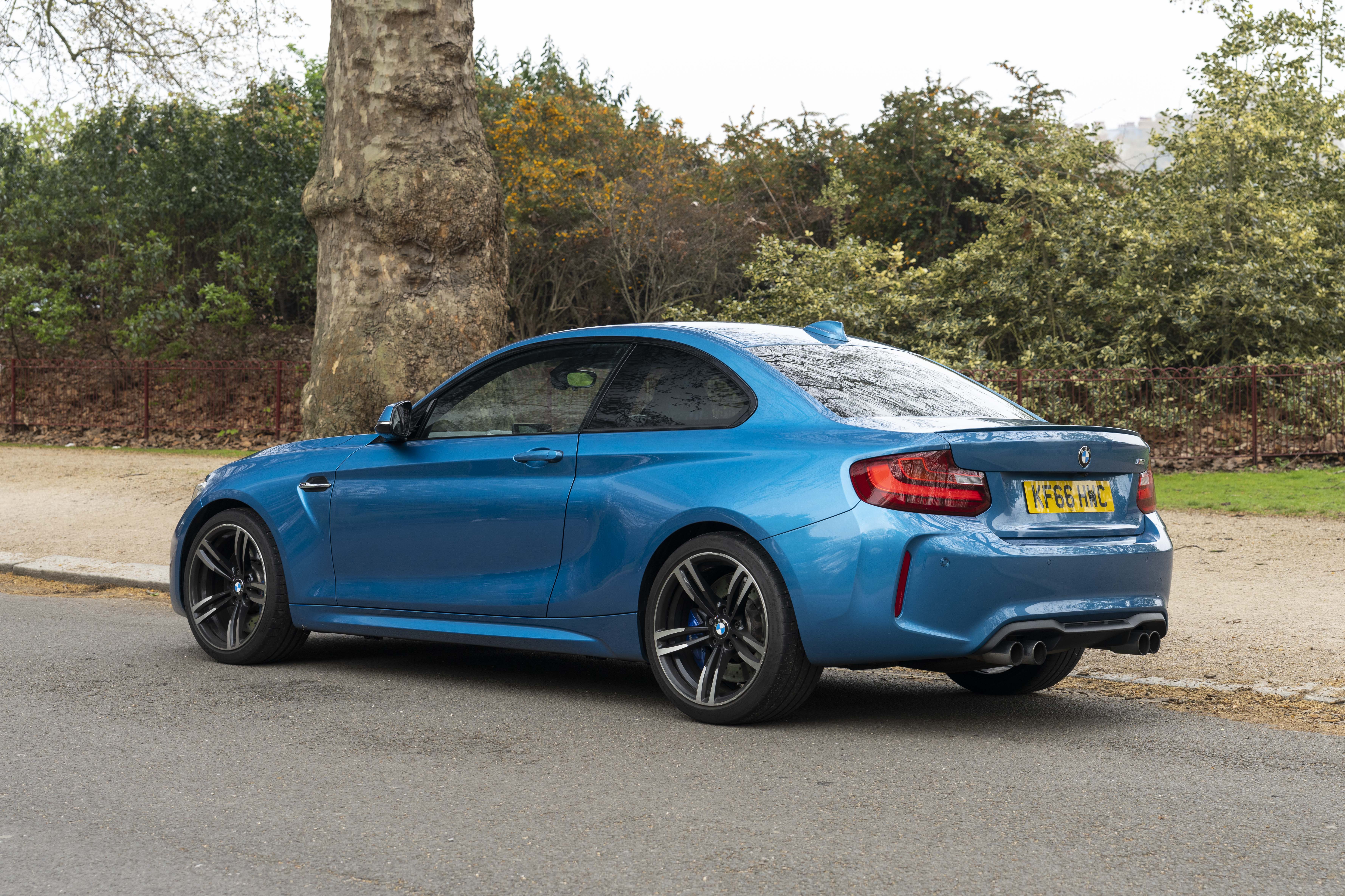 2016 BMW M2 - MANUAL