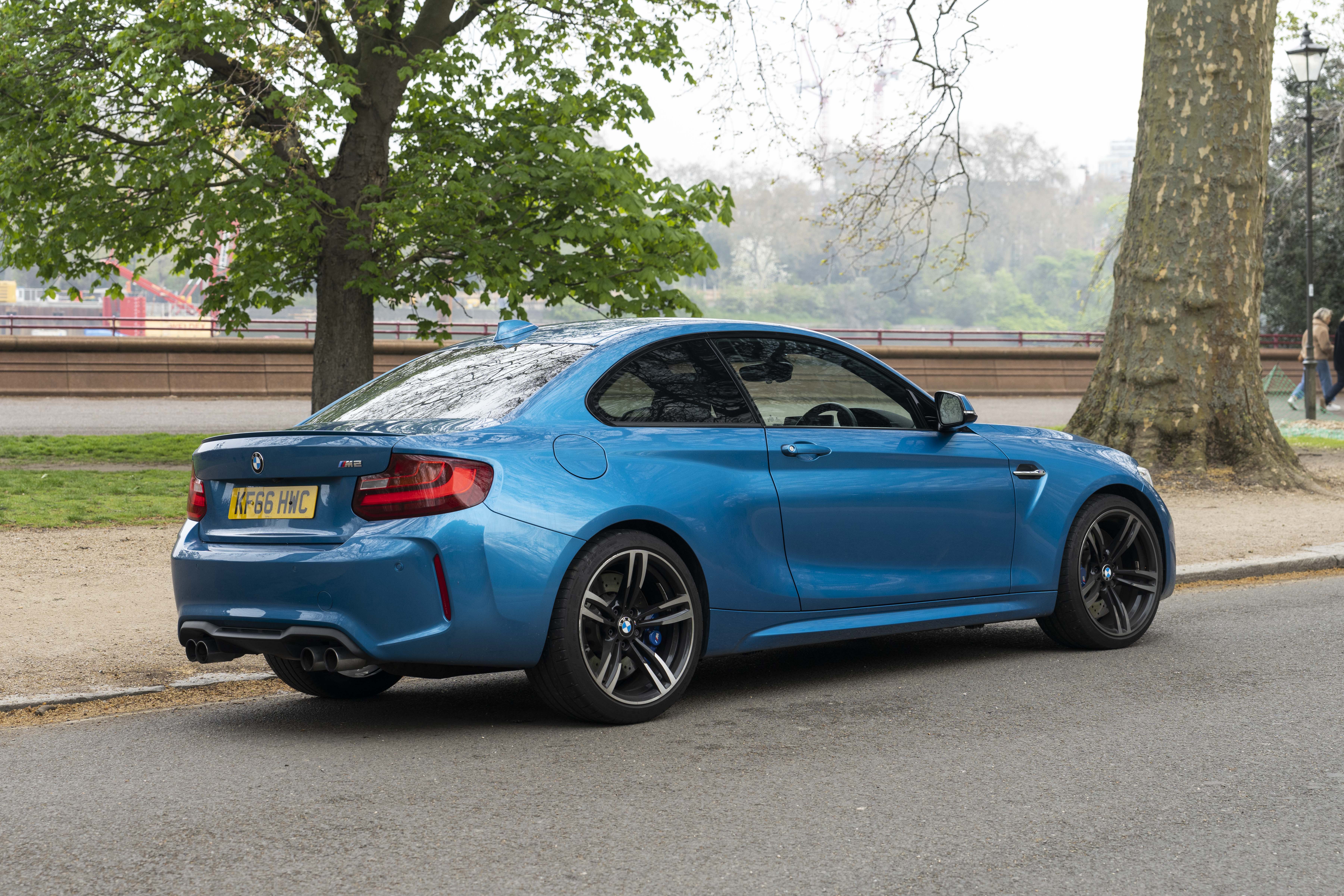 2016 BMW M2 - MANUAL