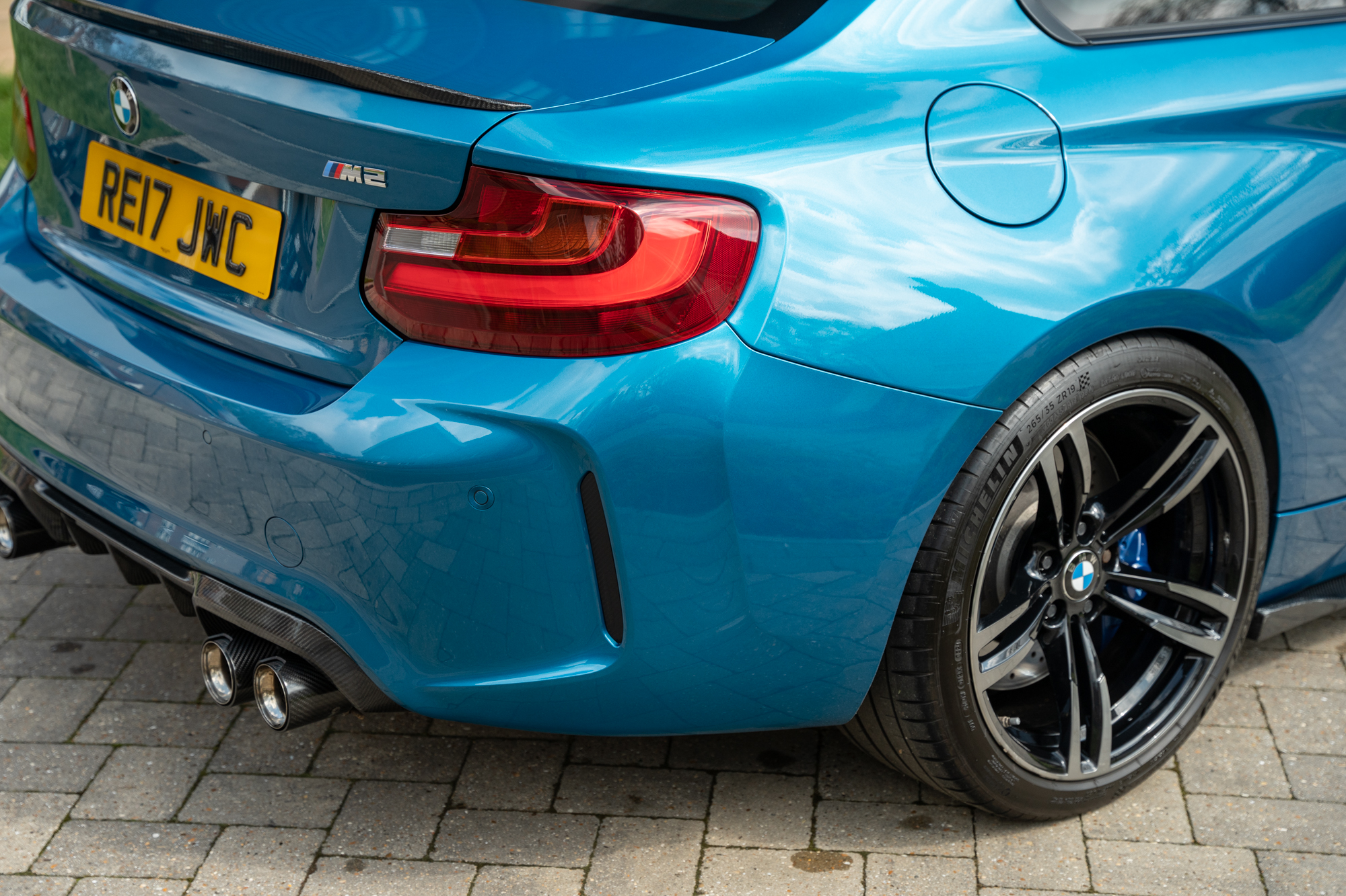 2017 BMW M2