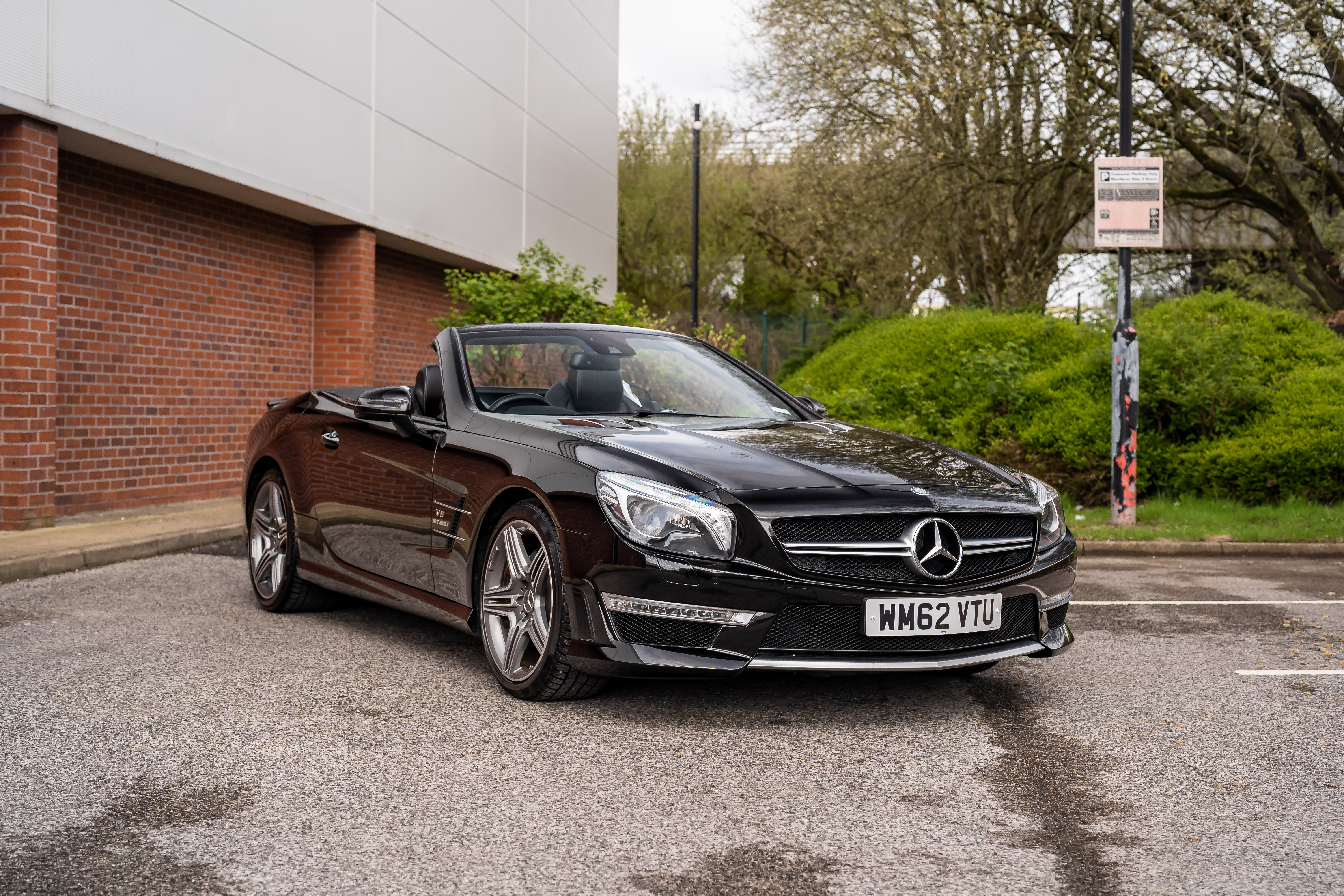 2012 MERCEDES-BENZ (R231) SL63 AMG
