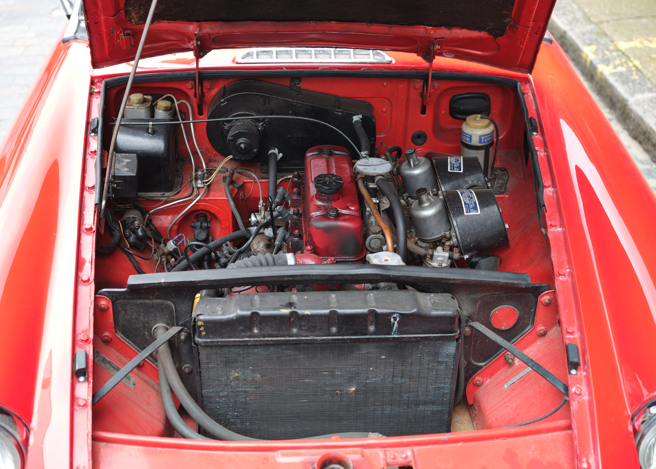 1966 MGB ROADSTER