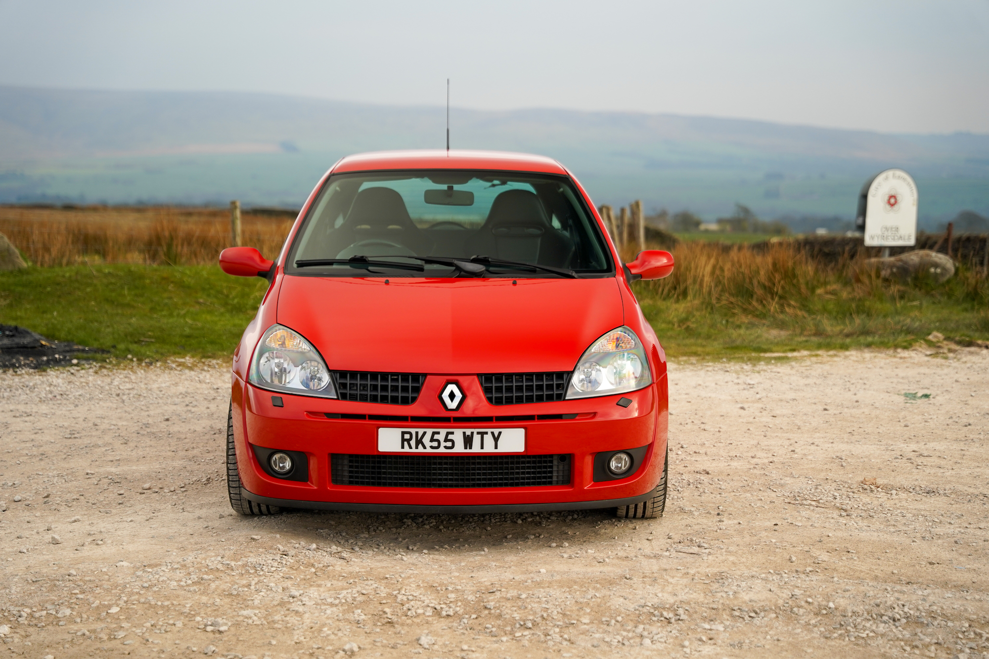 2005 RENAULTSPORT CLIO 182 TROPHY