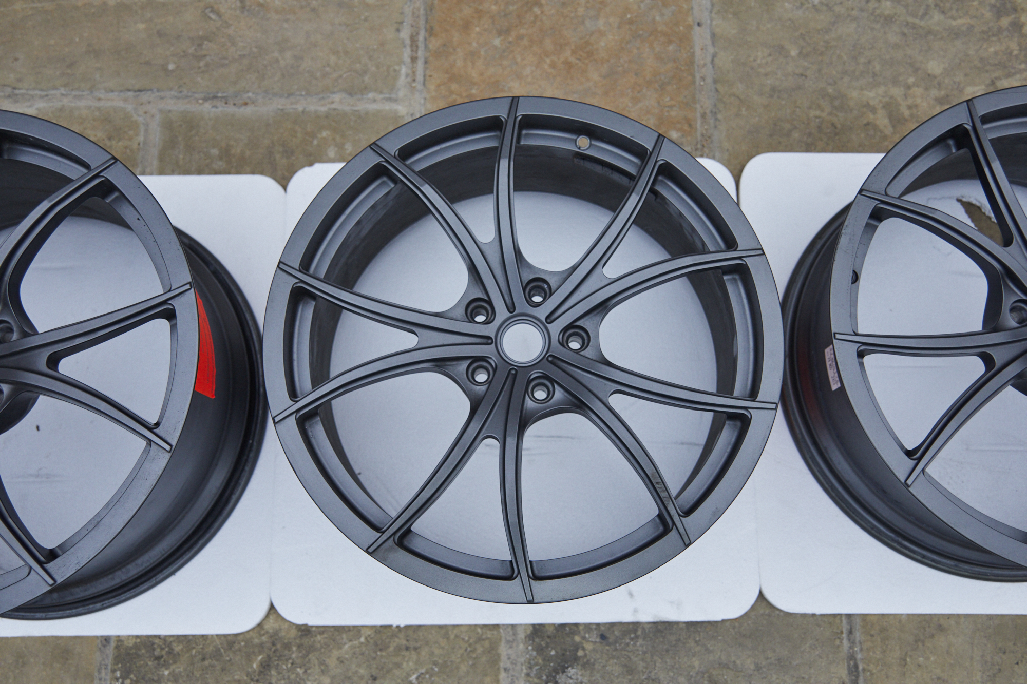 SET OF FERRARI 458 WHEELS