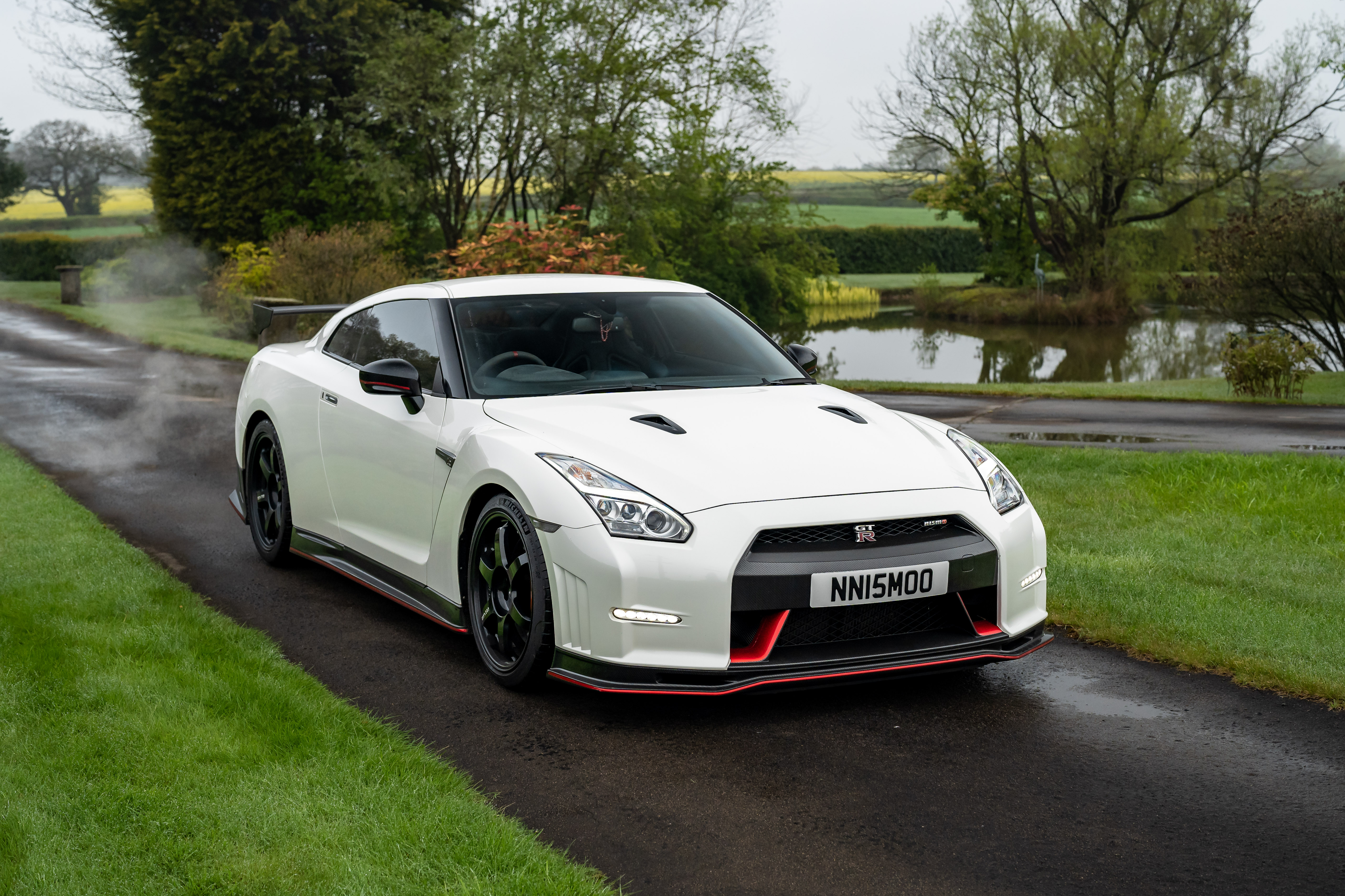 2015 NISSAN (R35) GT-R NISMO