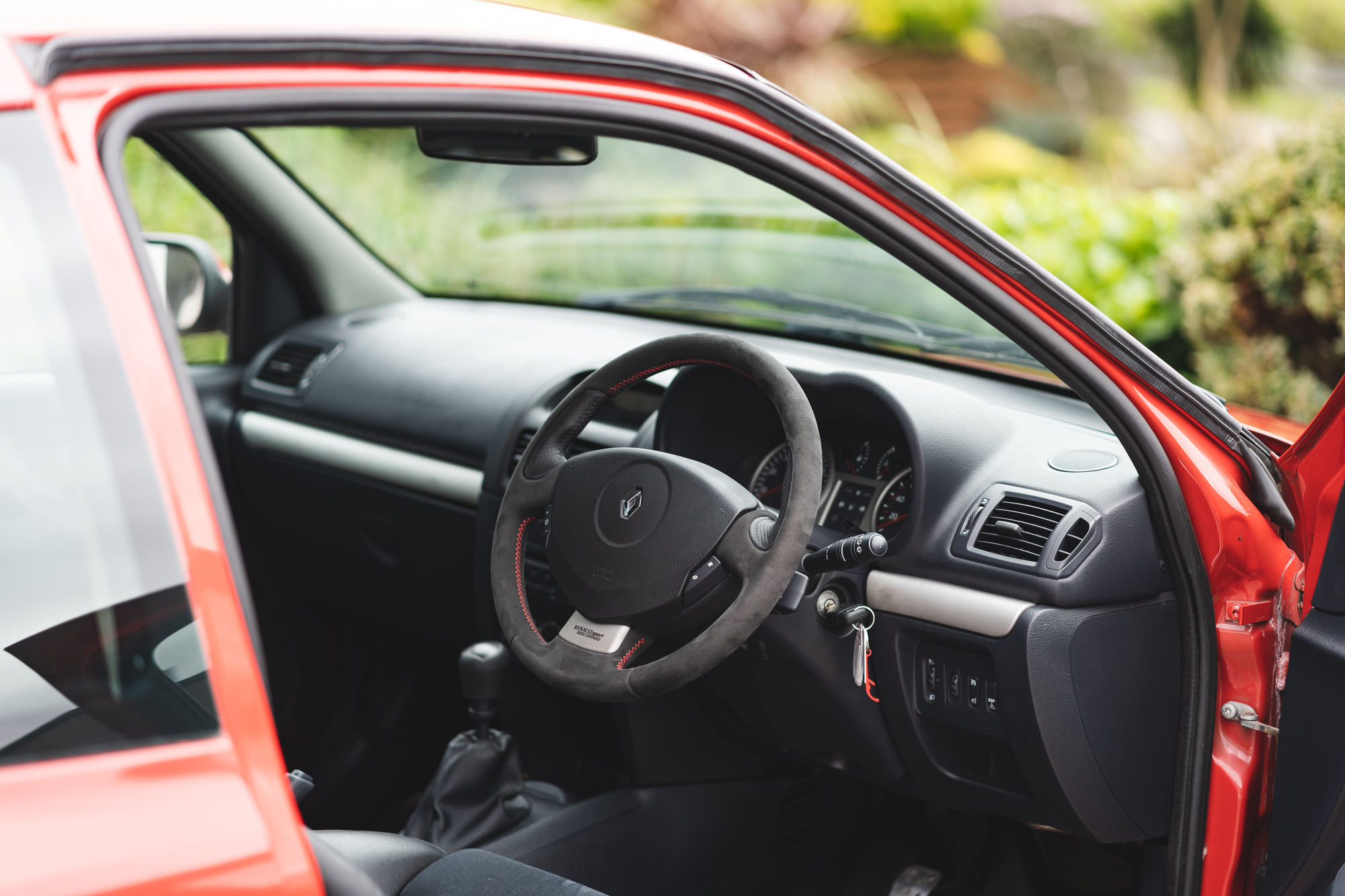 2005 RENAULTSPORT CLIO 182 TROPHY