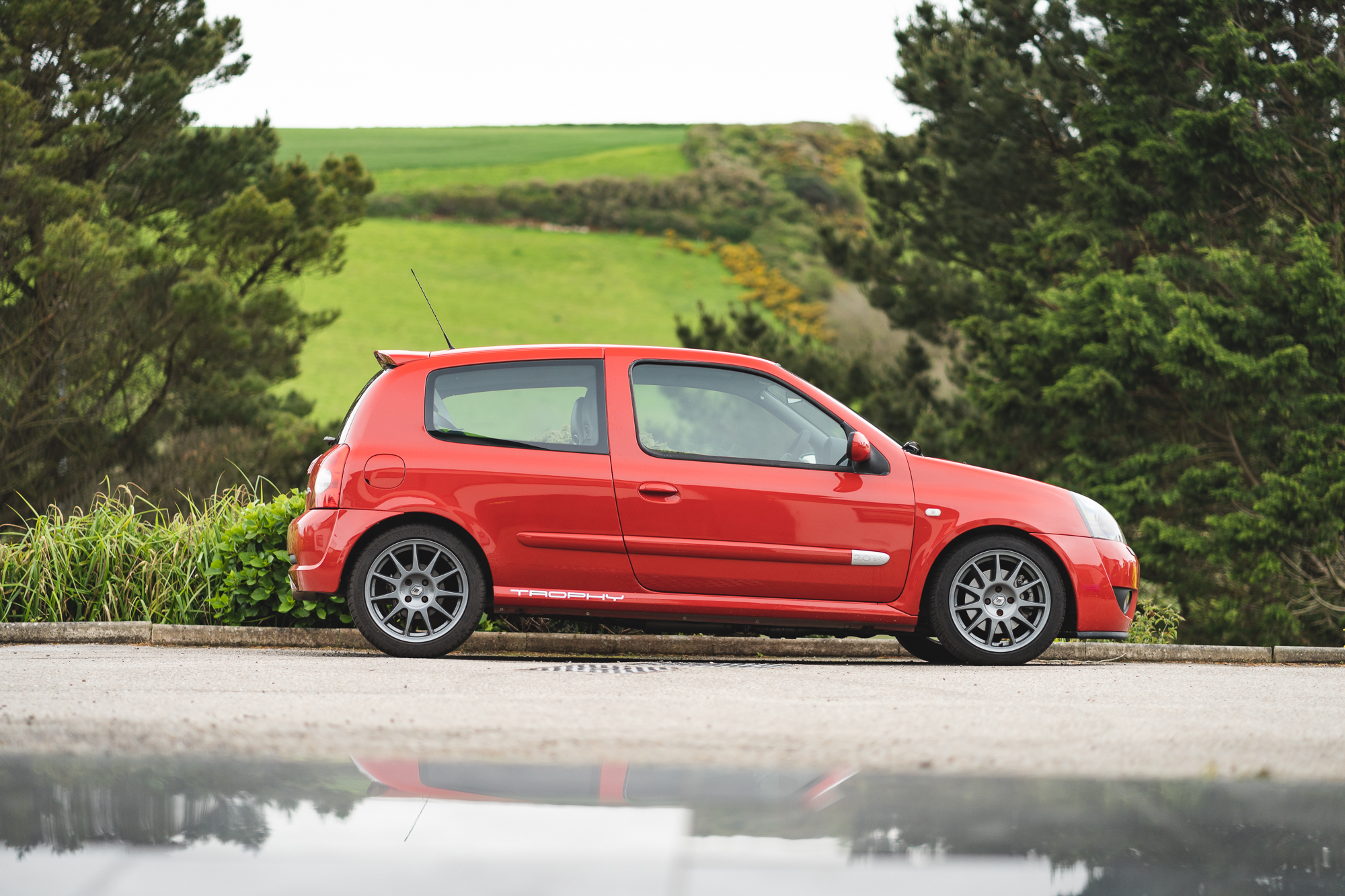 2005 RENAULTSPORT CLIO 182 TROPHY
