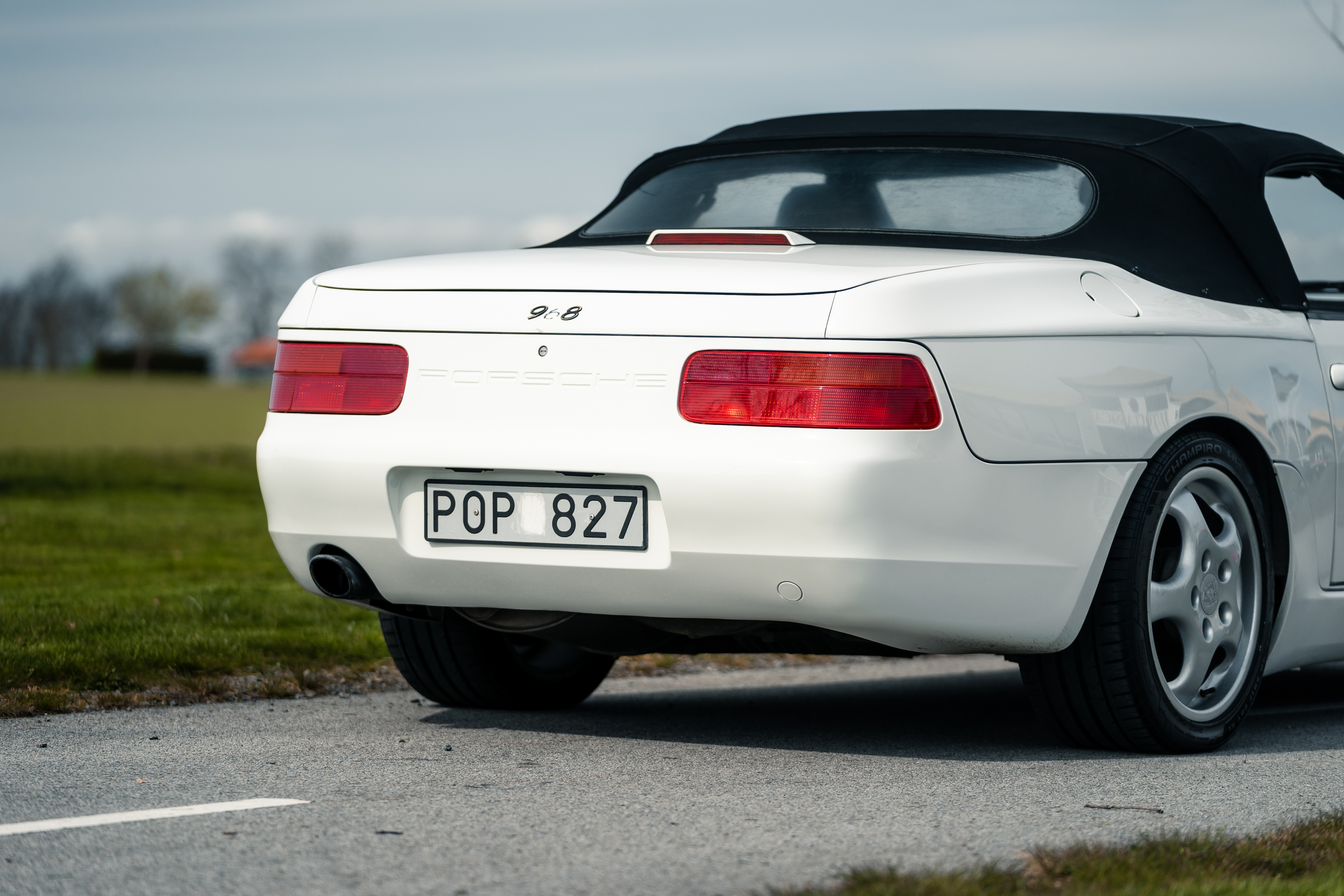 1992 PORSCHE 968 CABRIOLET