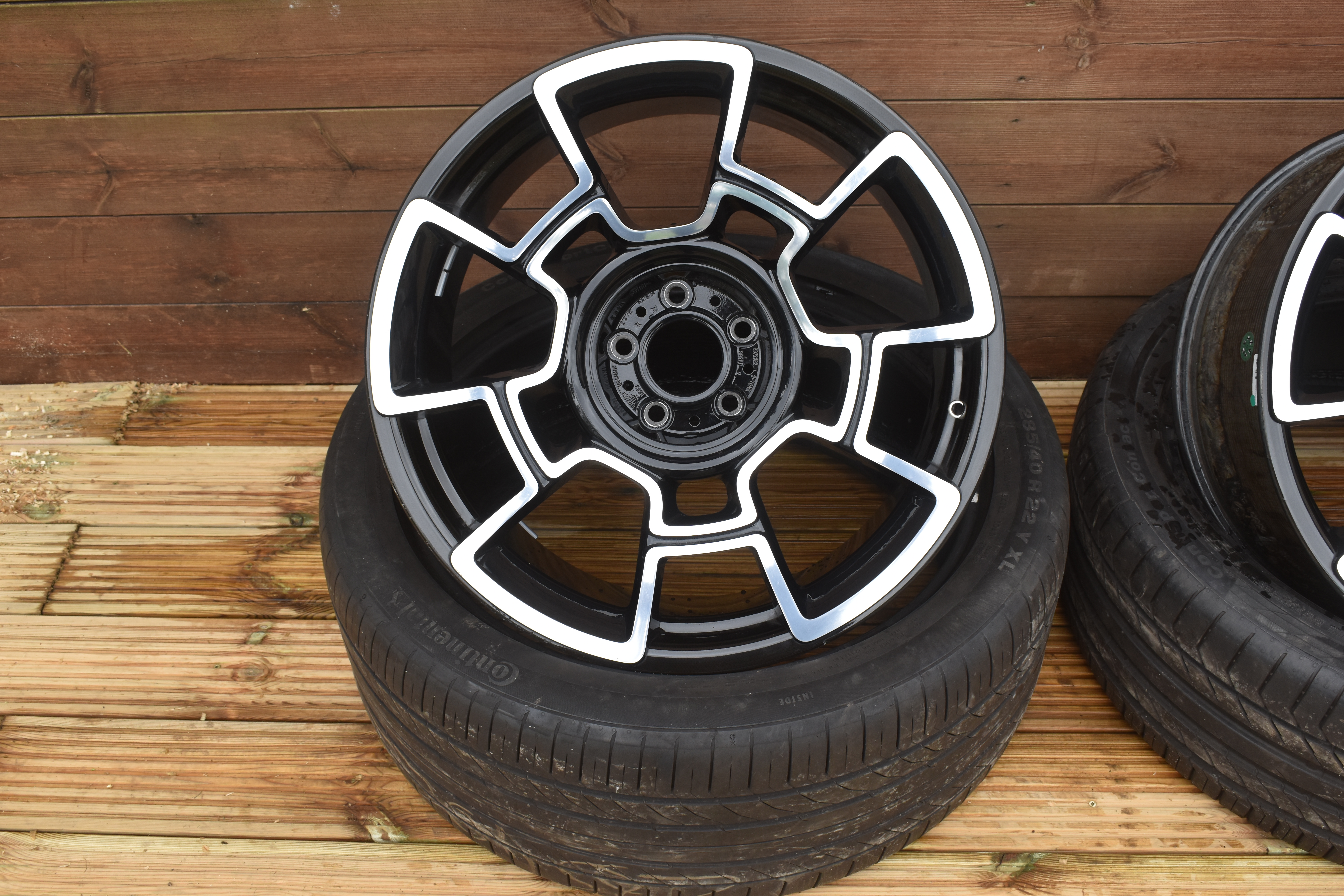 SET OF ROLLS-ROYCE DAWN BLACK BADGE WHEELS AND TYRES for sale by ...