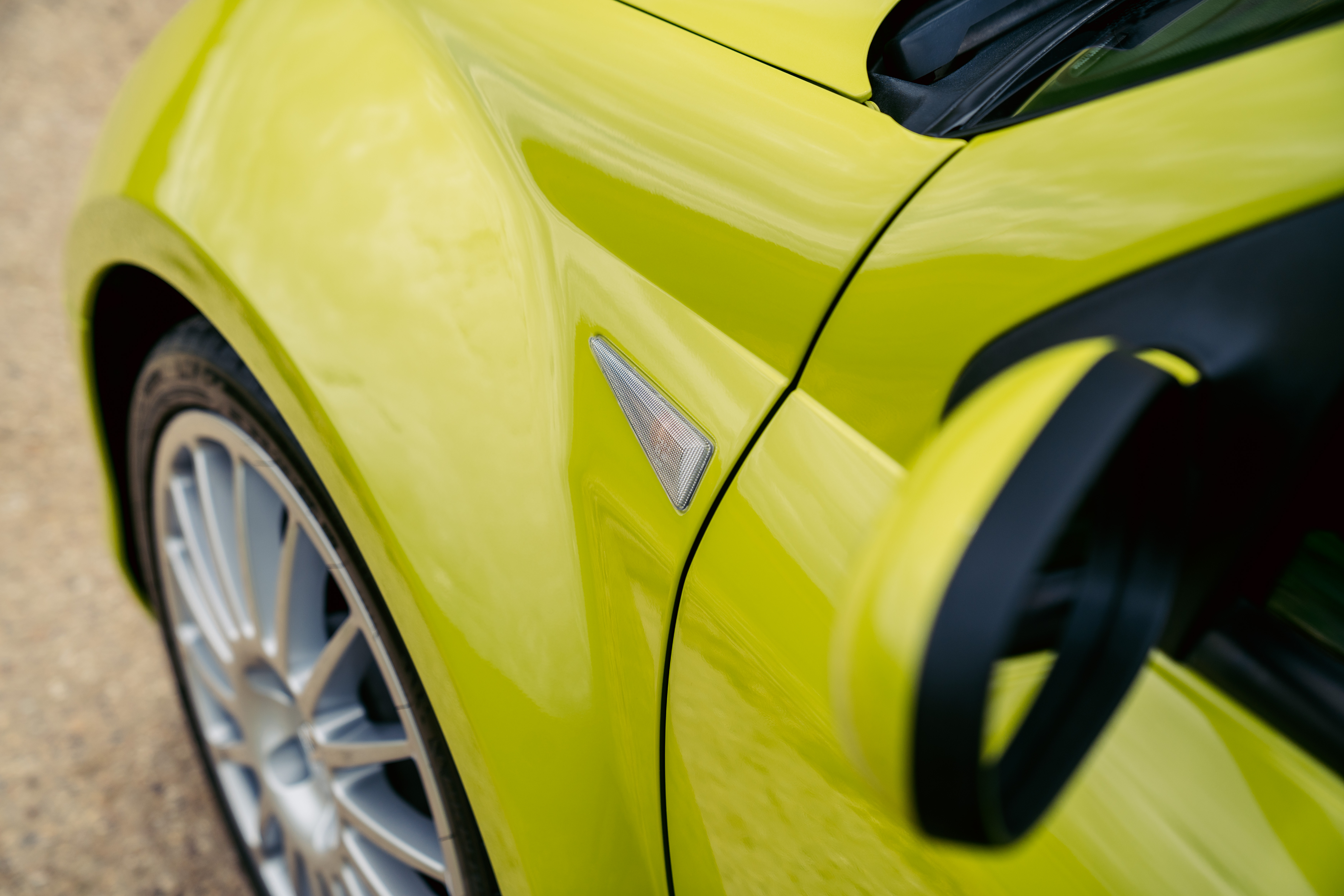 2004 RENAULT CLIO V6 PHASE 2 - 13,259 MILES