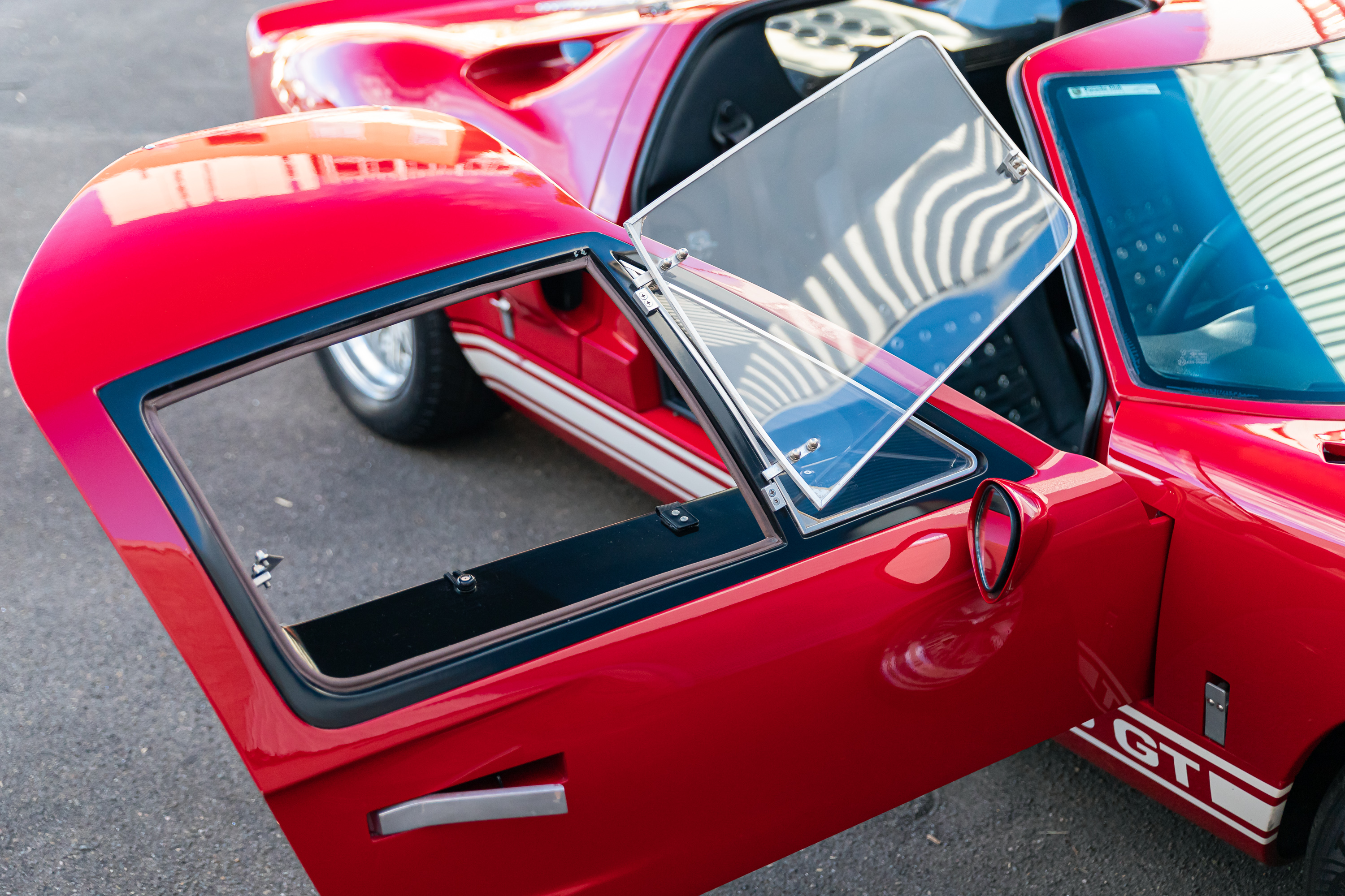 1999 FORD GT40 DRB REPLICA