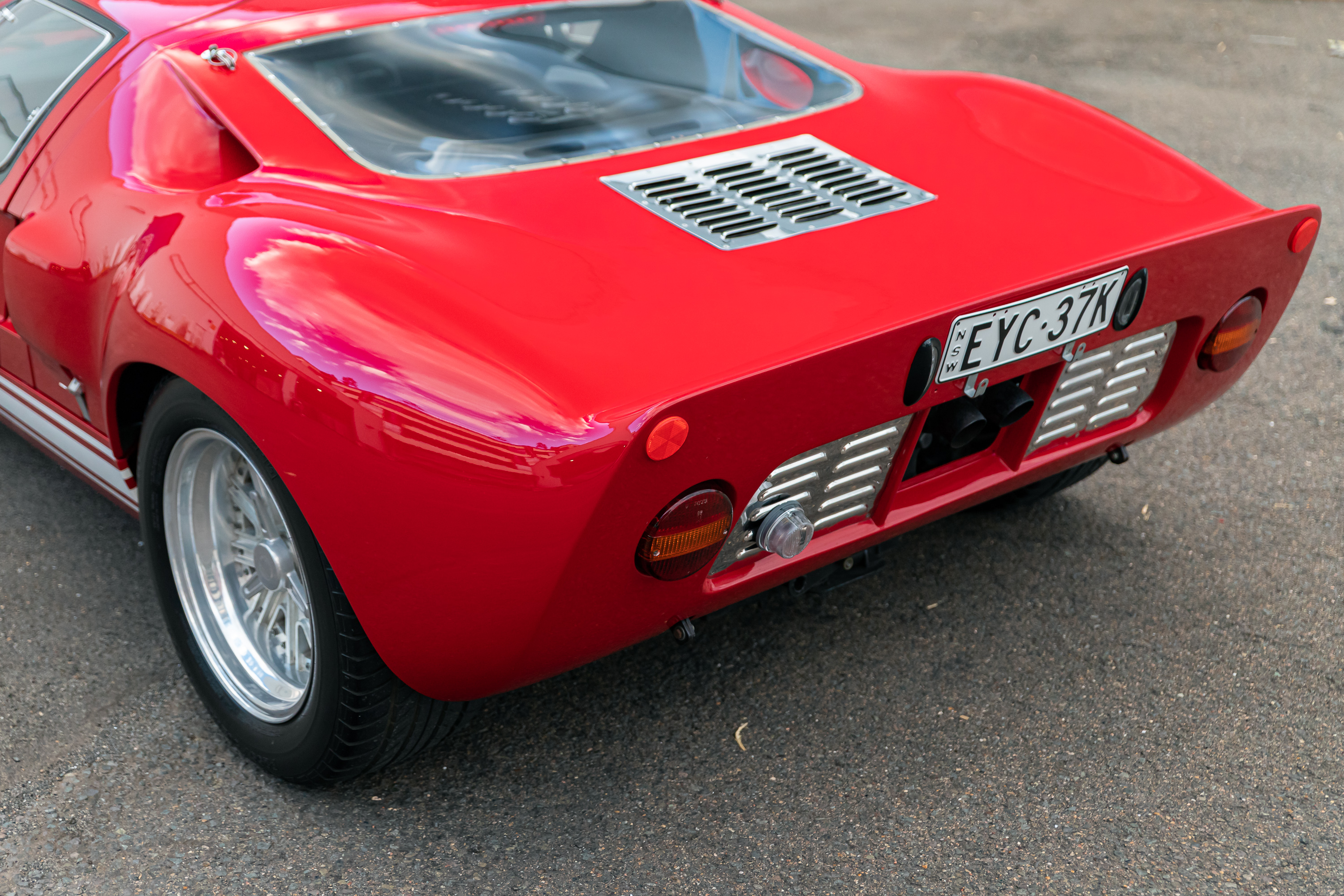 1999 FORD GT40 DRB REPLICA