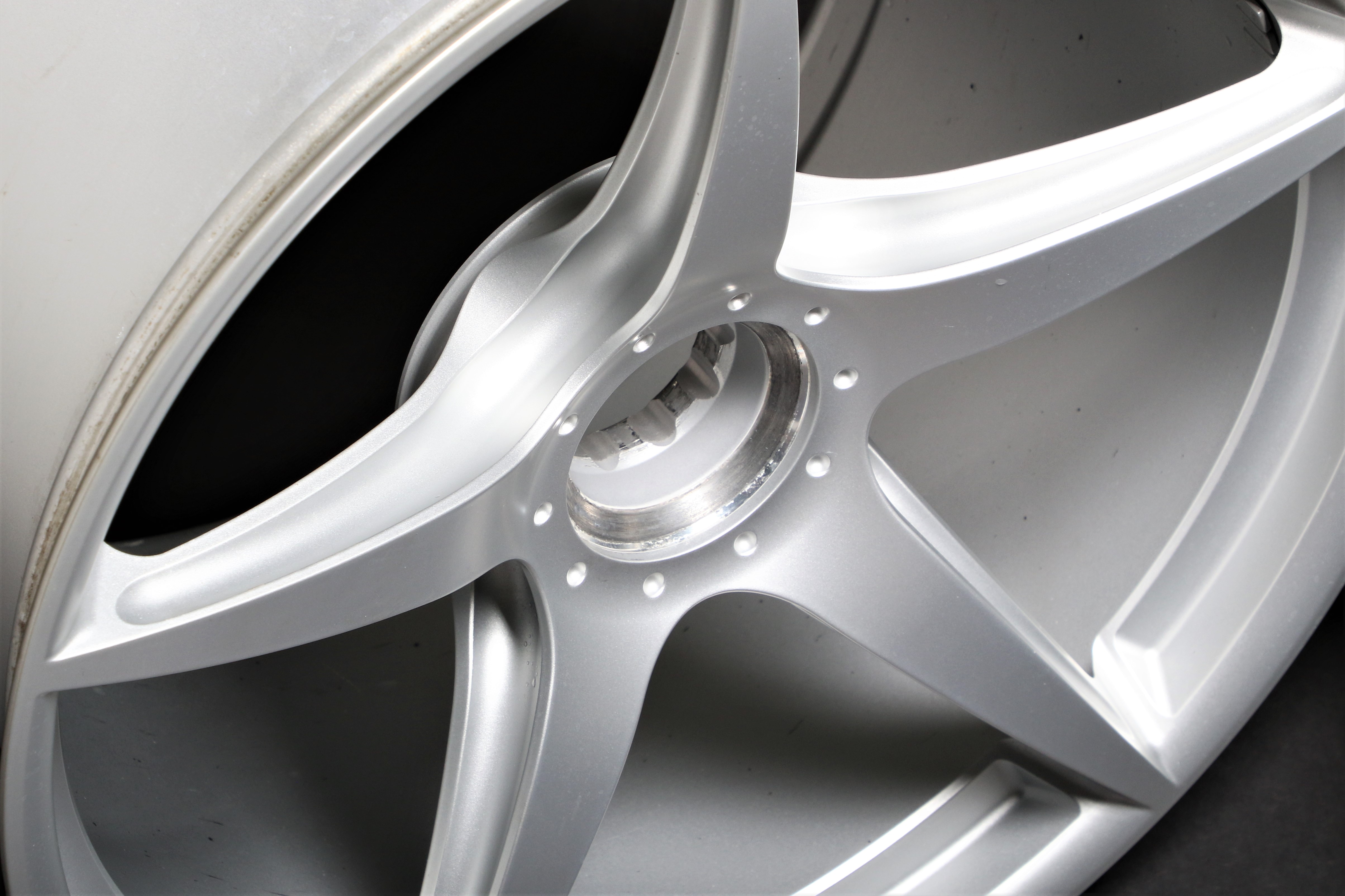 SET OF LAFERRARI WHEELS