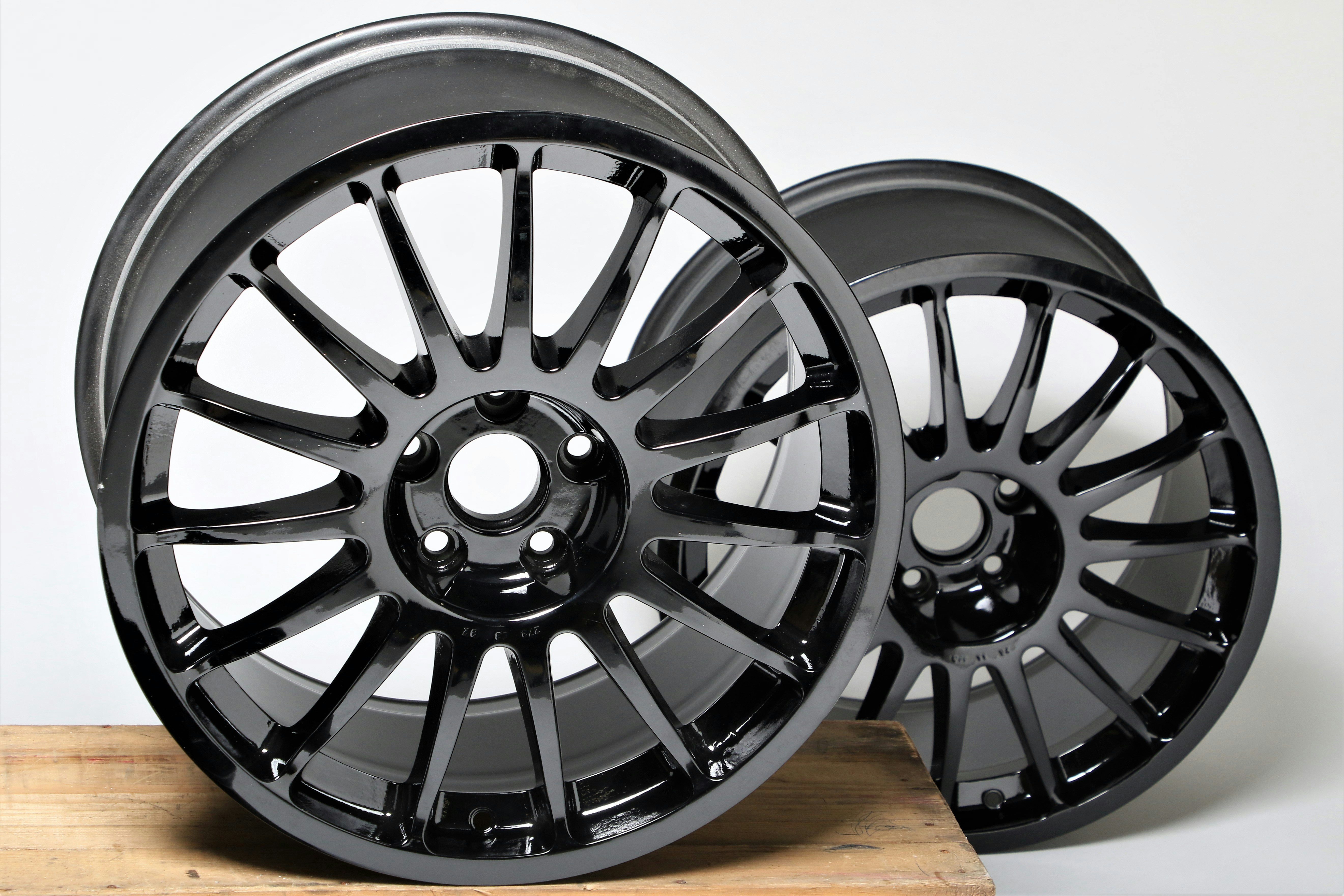 SET OF LAMBORGHINI GALLARDO SUPER TROFEO WHEELS