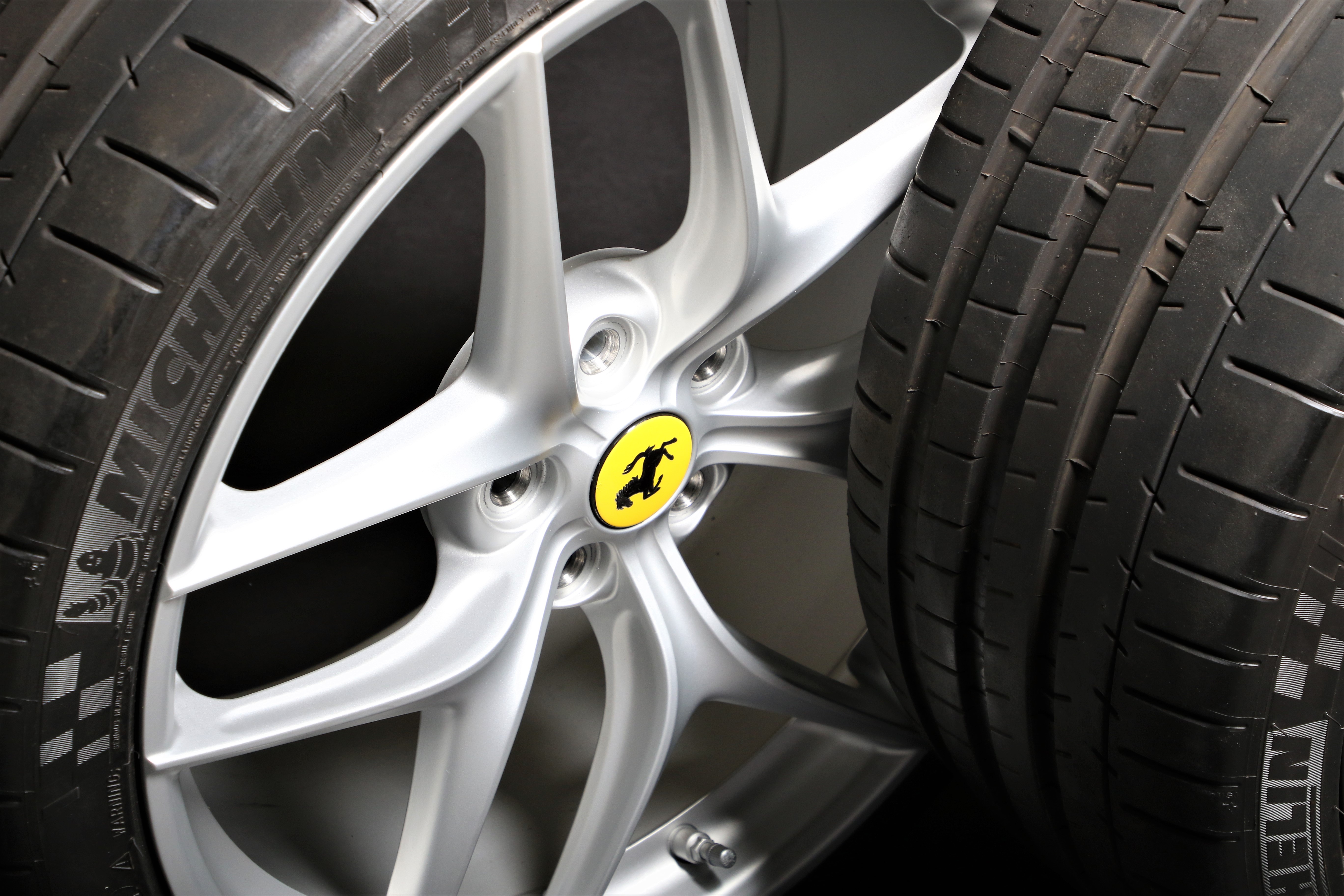 SET OF FERRARI F12 ALLOY WHEELS