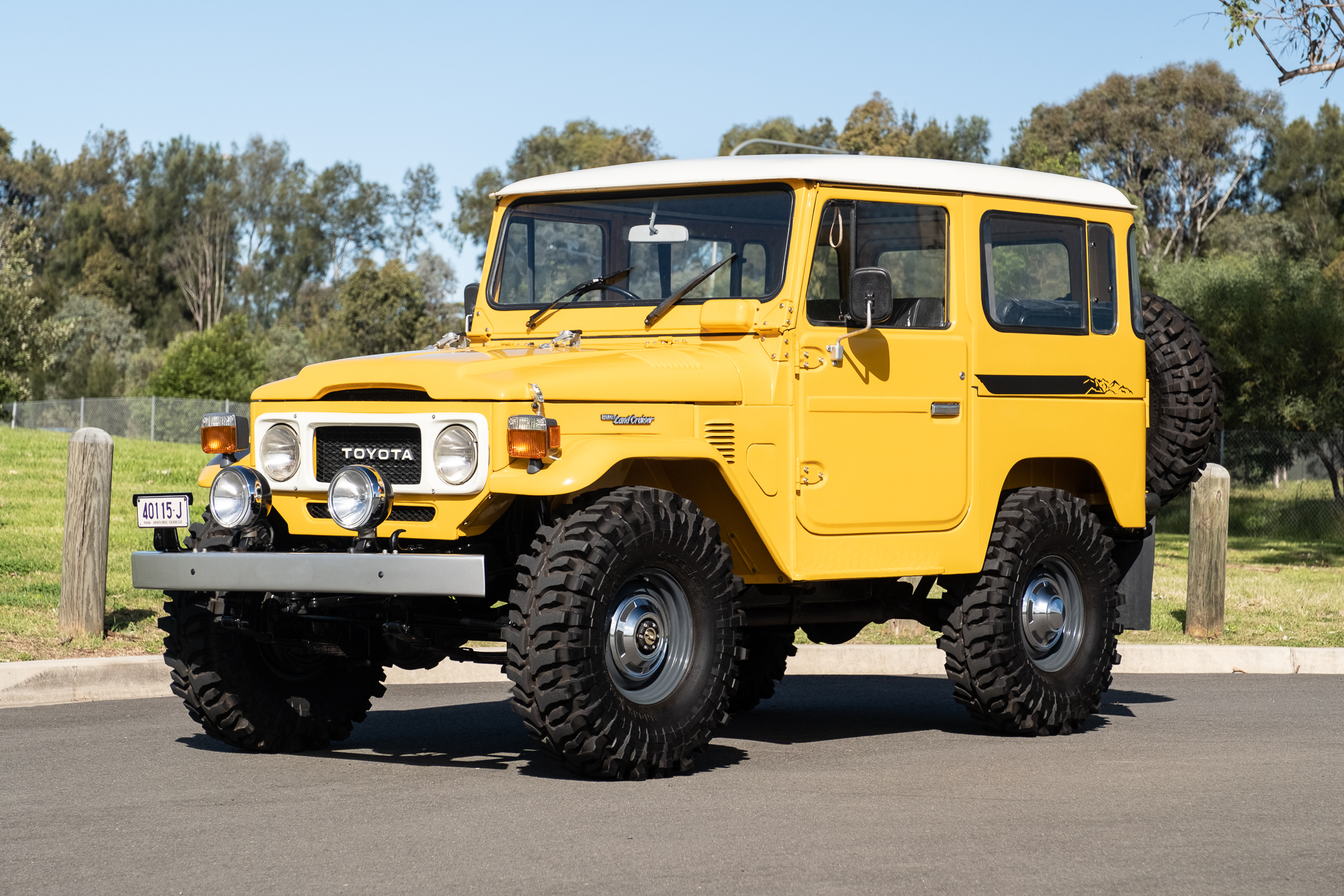 1980 TOYOTA FJ40 LAND CRUISER