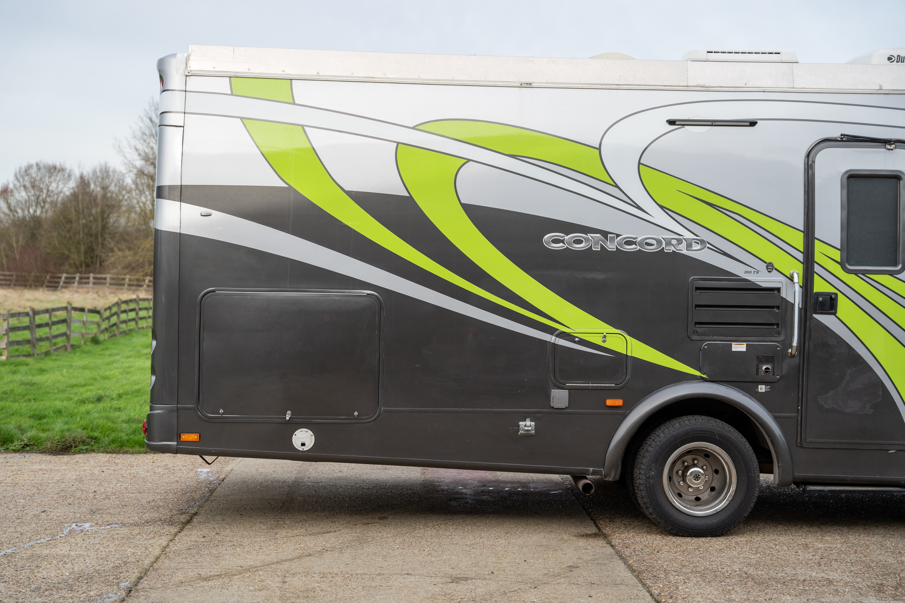 2007 COACHMEN CONCORD